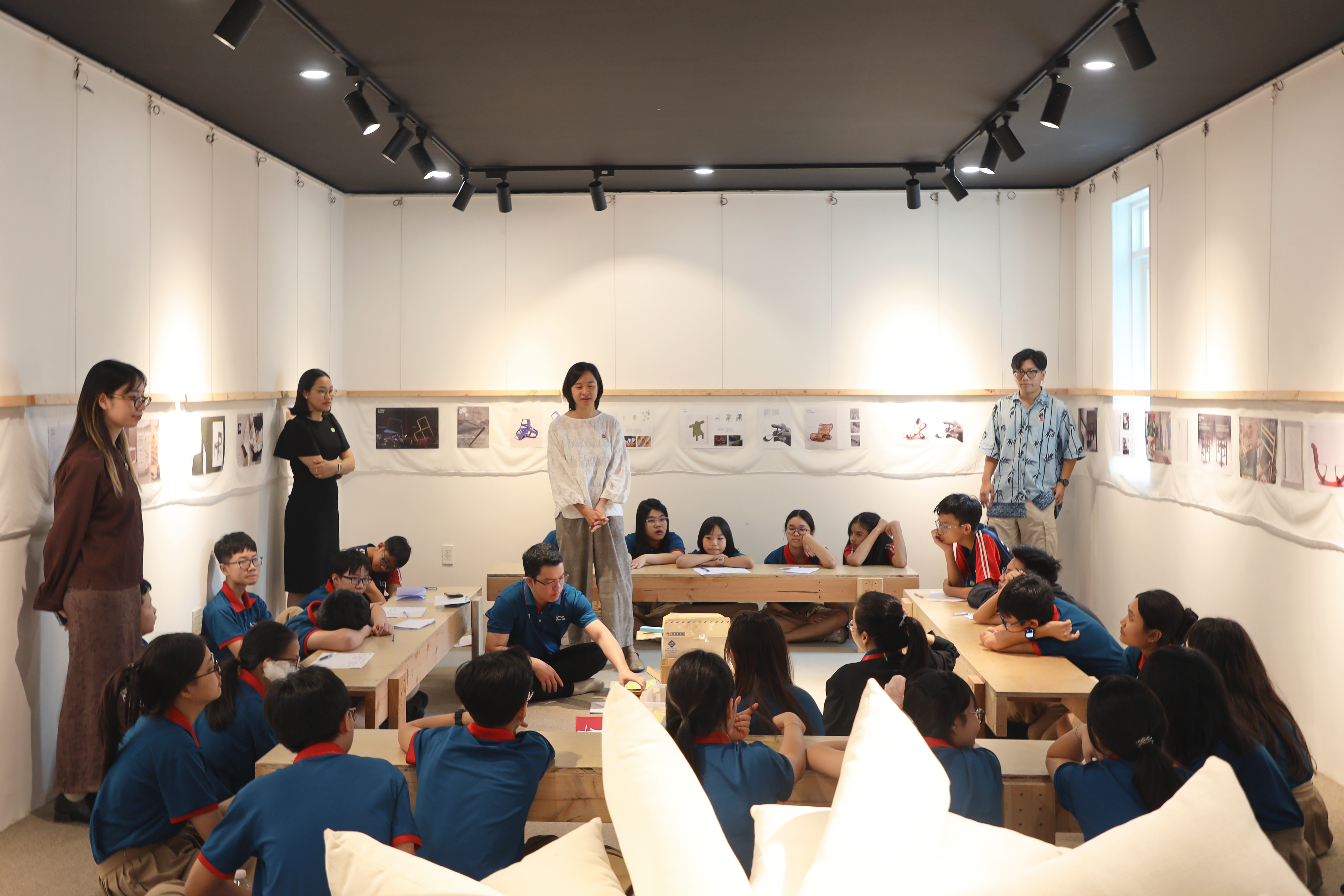 50 CHAIRS | An exhibition of 50 chairs designed by 50 Vietnamese ...