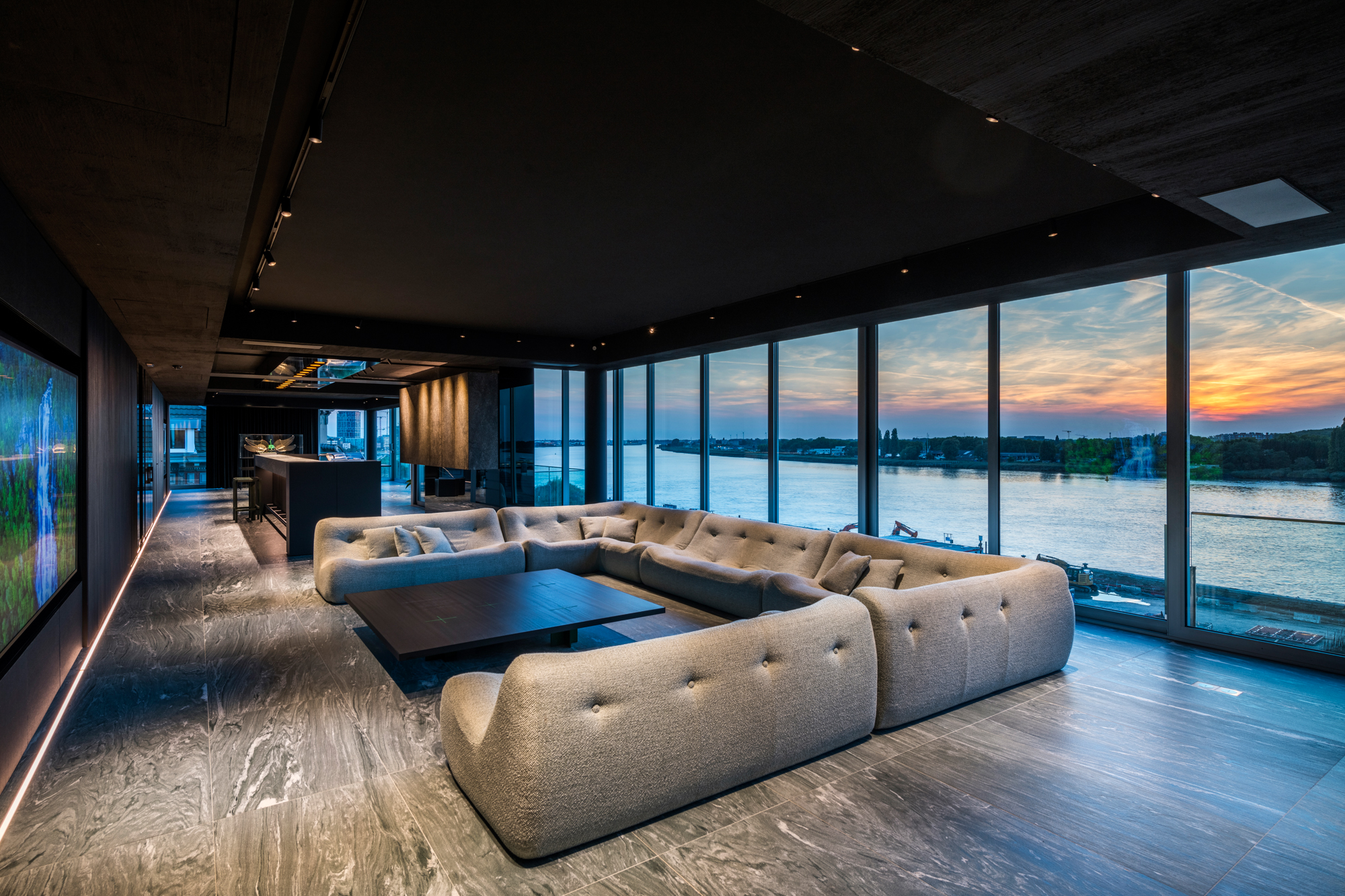 THE FIFTH FLOOR by Binst Architects - Architizer