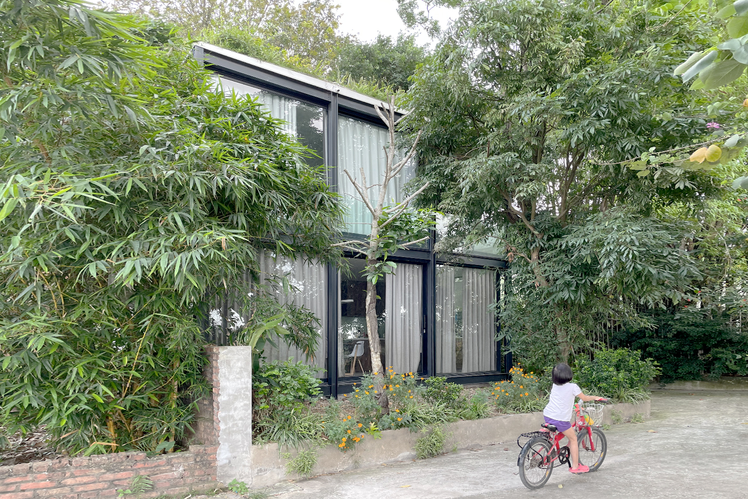 Mini House Bac Cau by vn-a (visual network art architecture) - Architizer