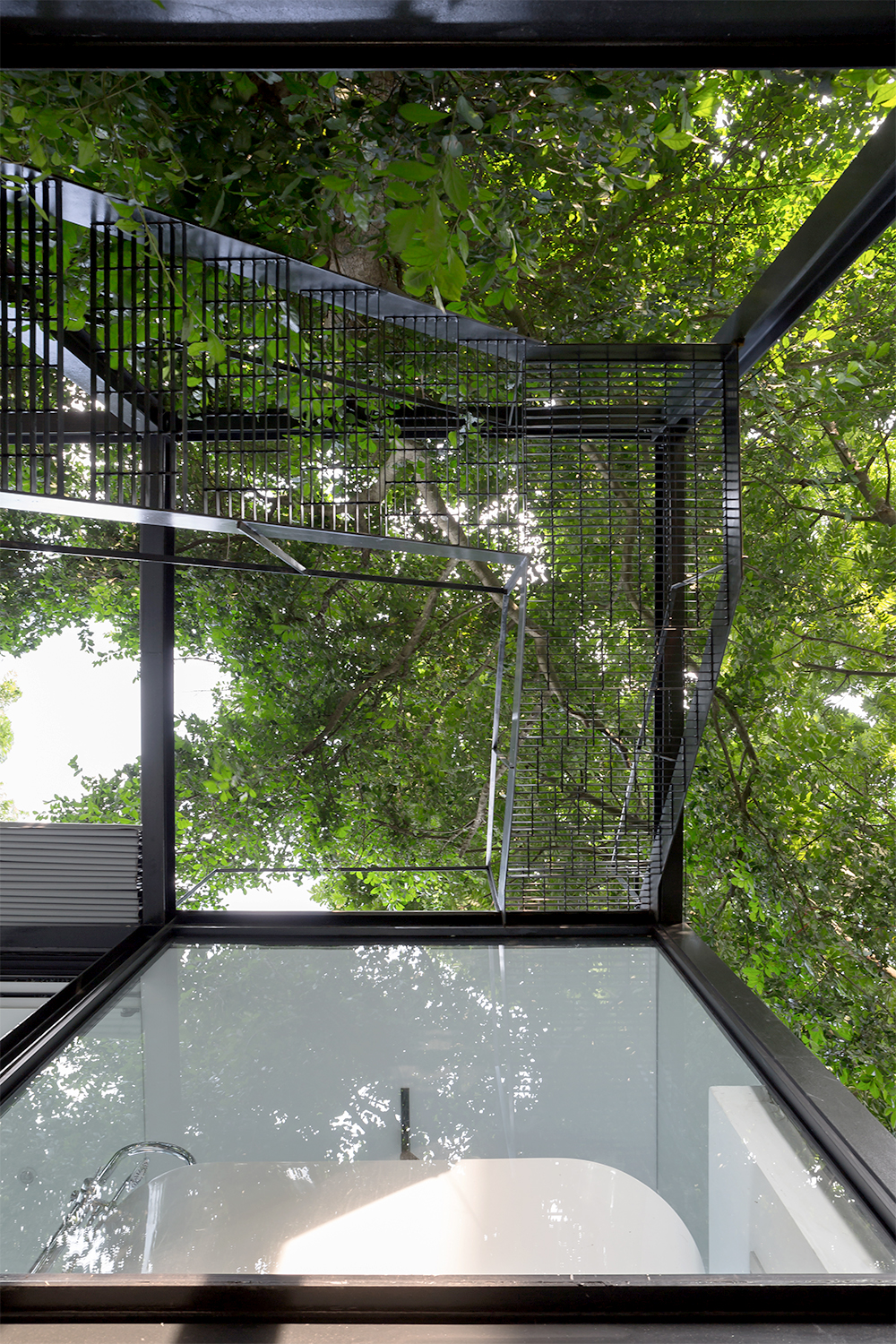 Mini House Bac Cau by vn-a (visual network art architecture) - Architizer