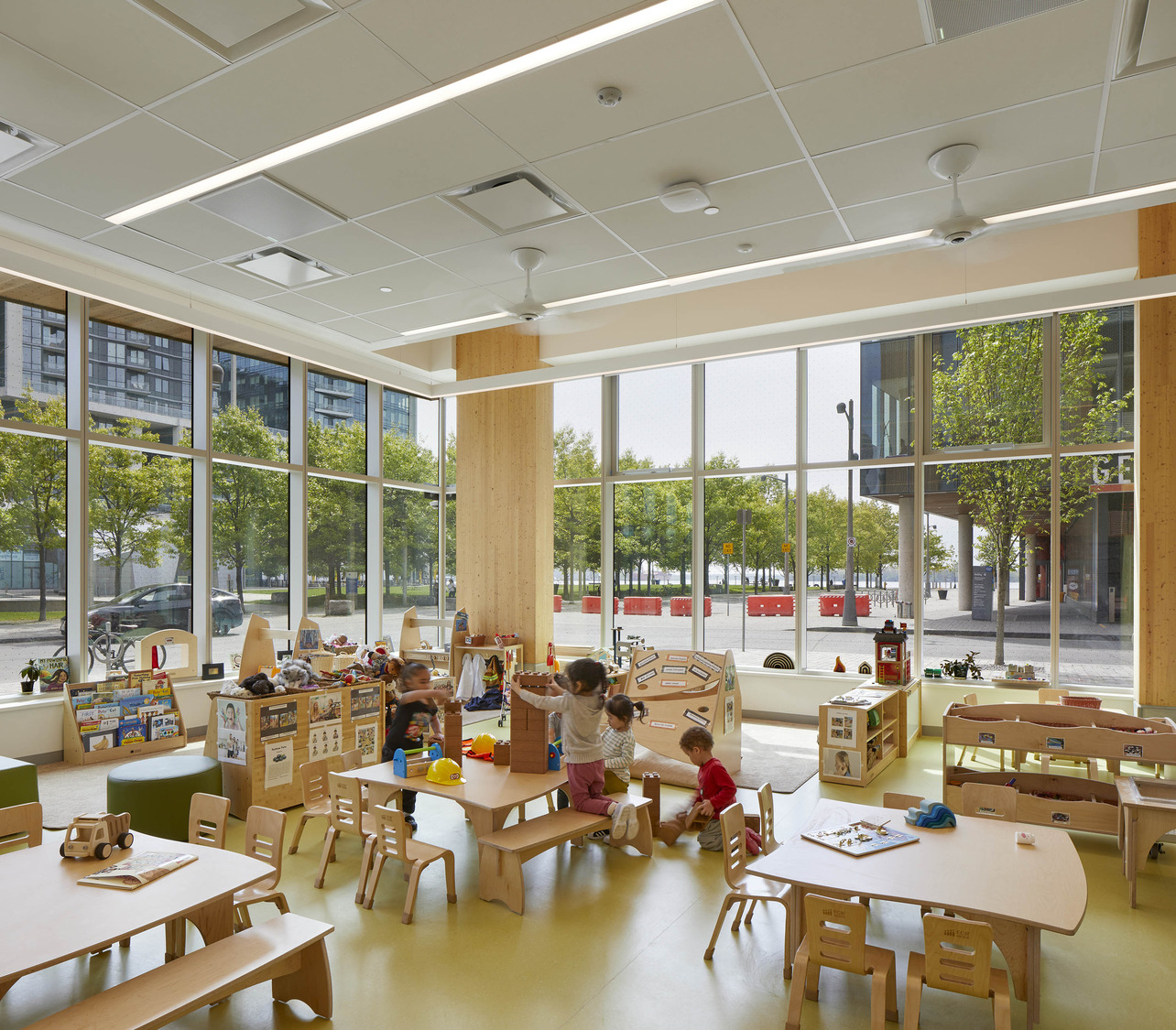 Limberlost Place, George Brown College by Moriyama Teshima Architects ...