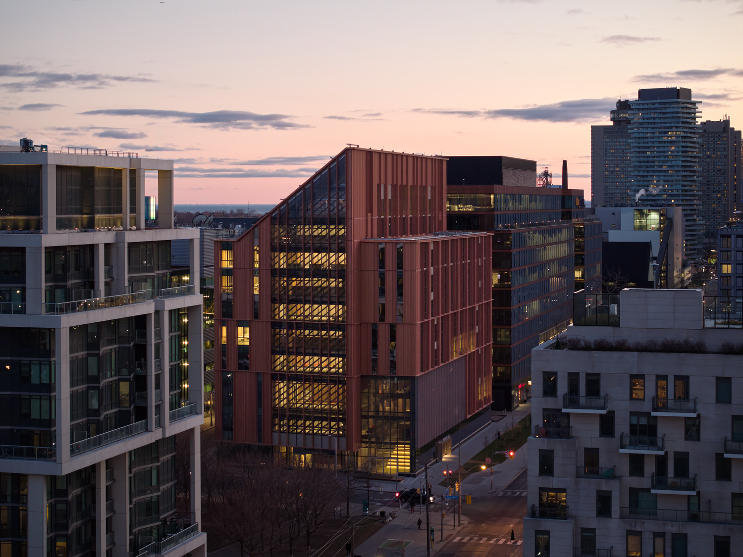 Limberlost Place, George Brown College by Moriyama Teshima Architects ...