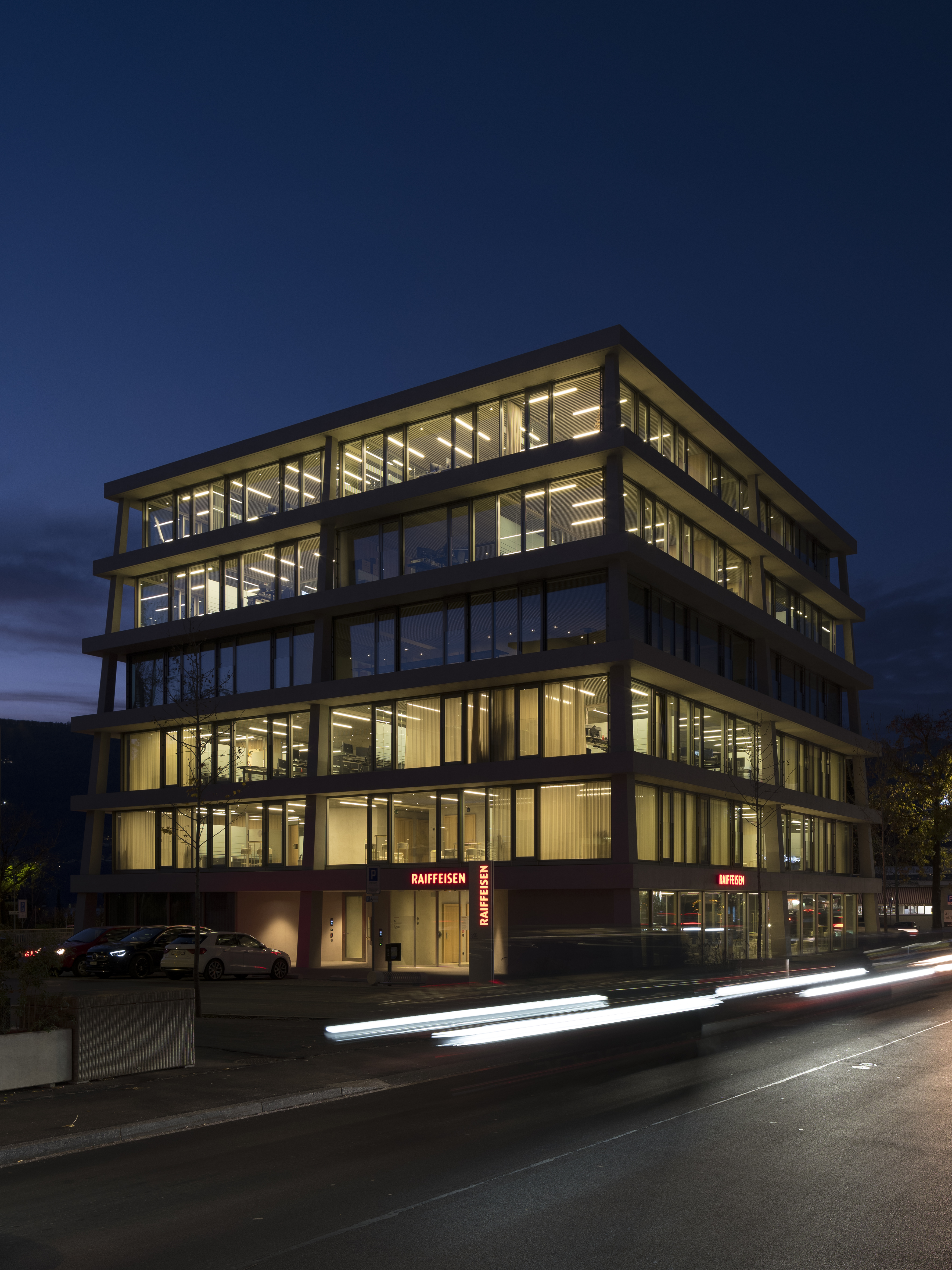 Raiffeisen Bank, Savosa by celoria Architects - Architizer