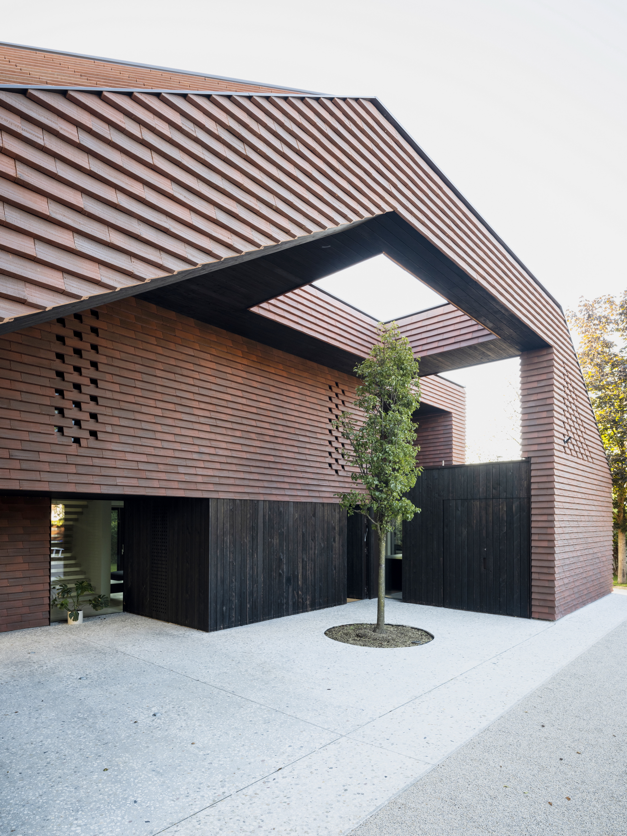 Frame House by OFIS architects - Architizer