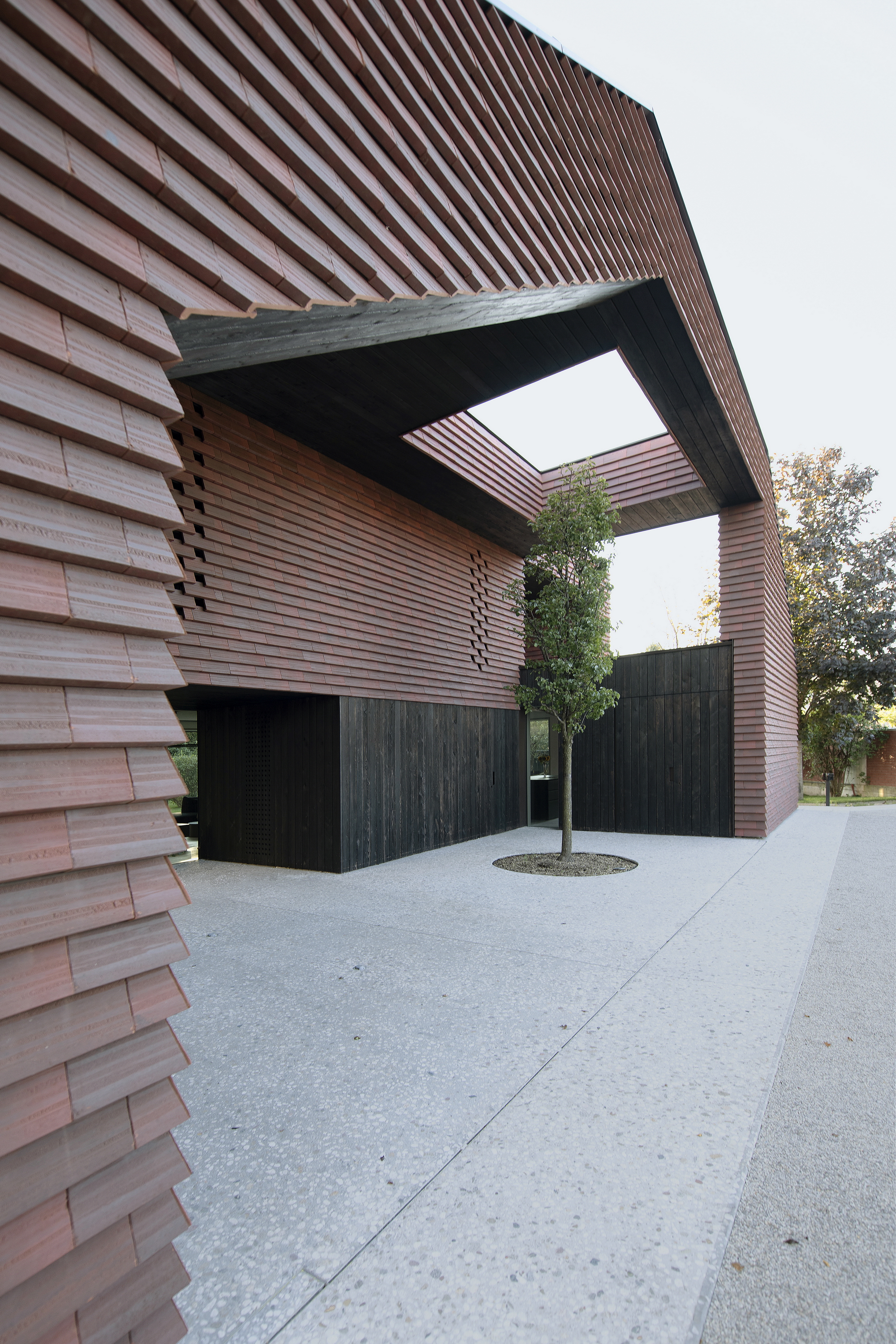 Frame House by OFIS architects - Architizer