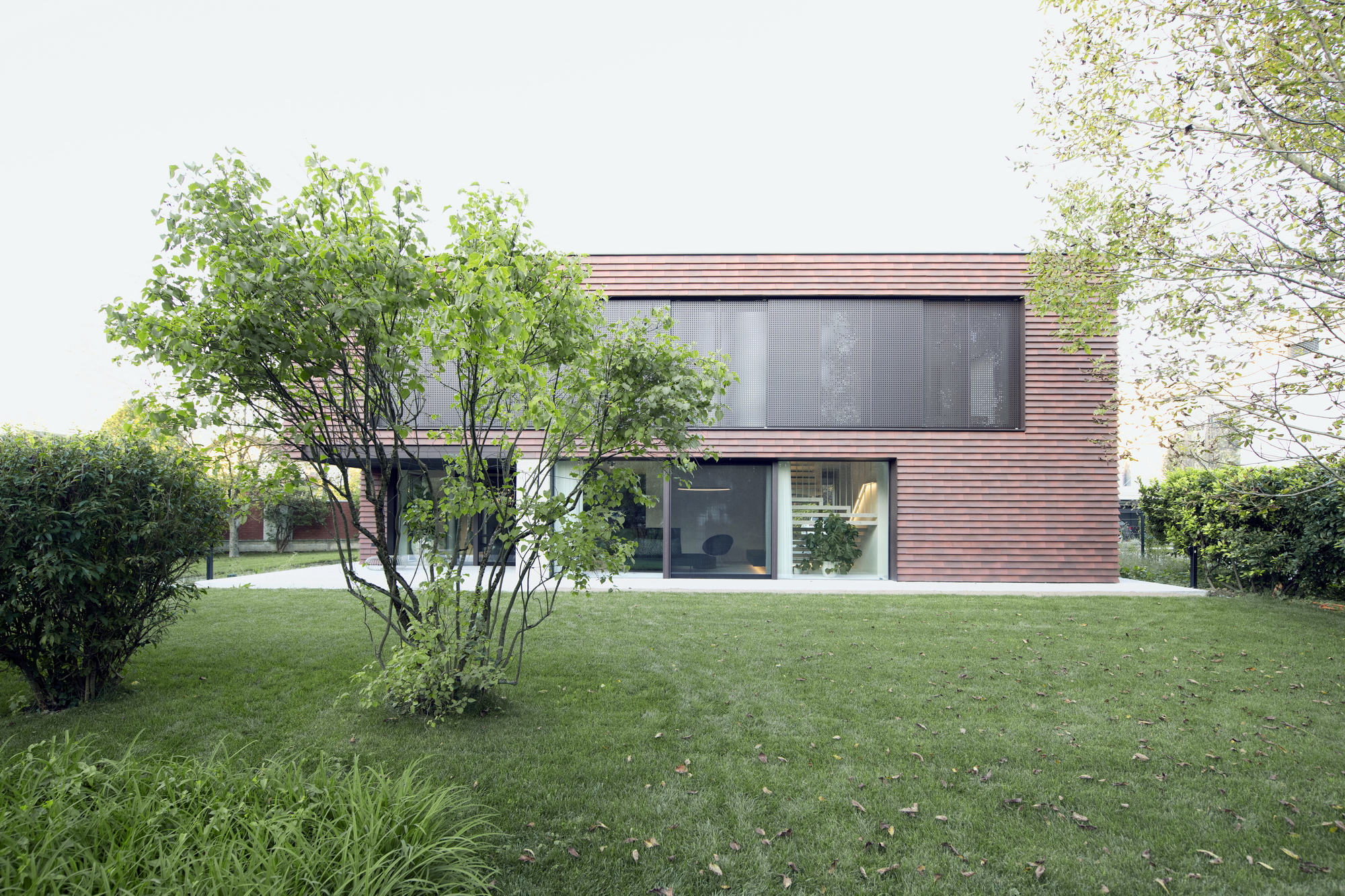 Frame House by OFIS architects - Architizer