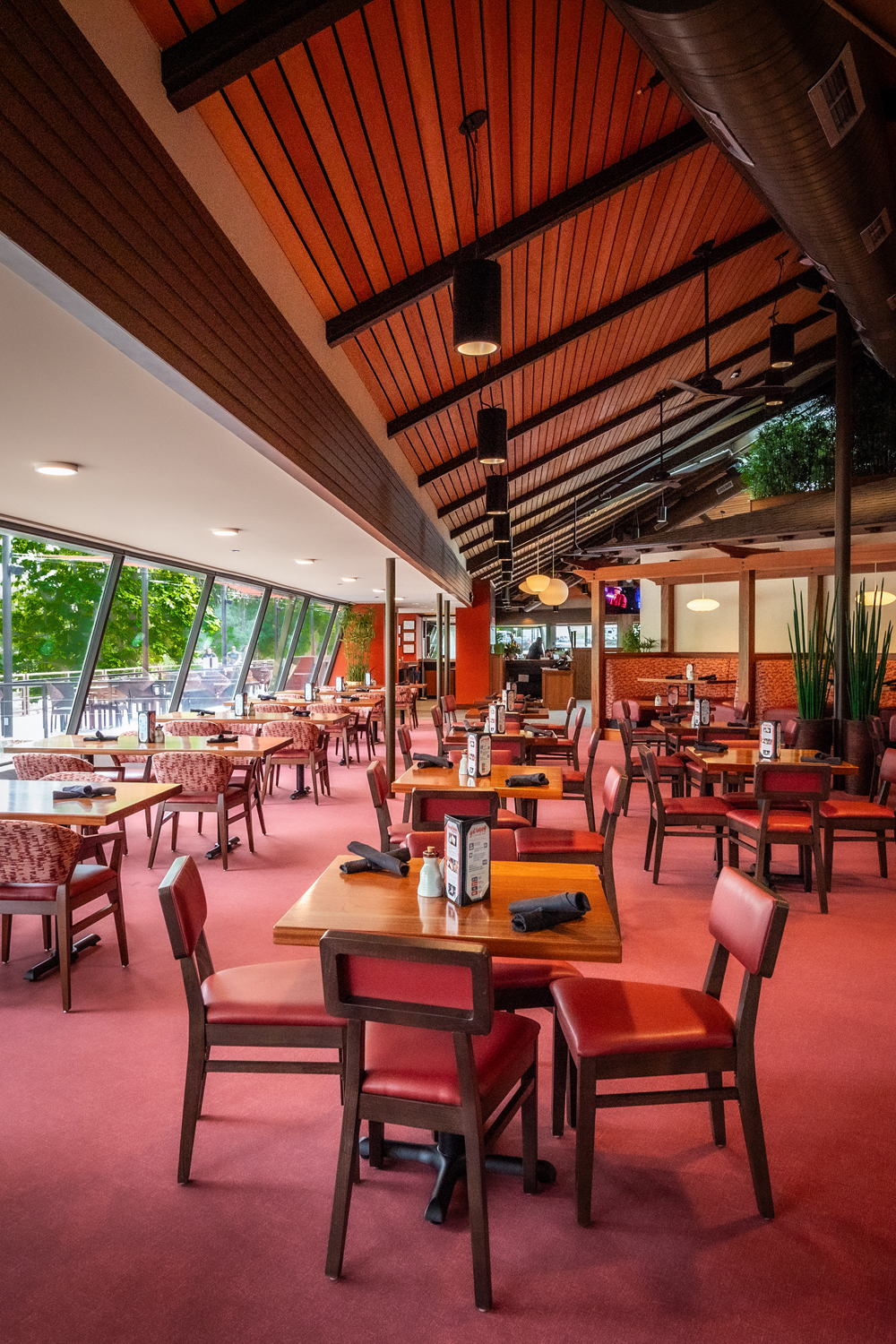 Ling & Louie’s Asian Bar and Grill by Cushing Terrell - Architizer