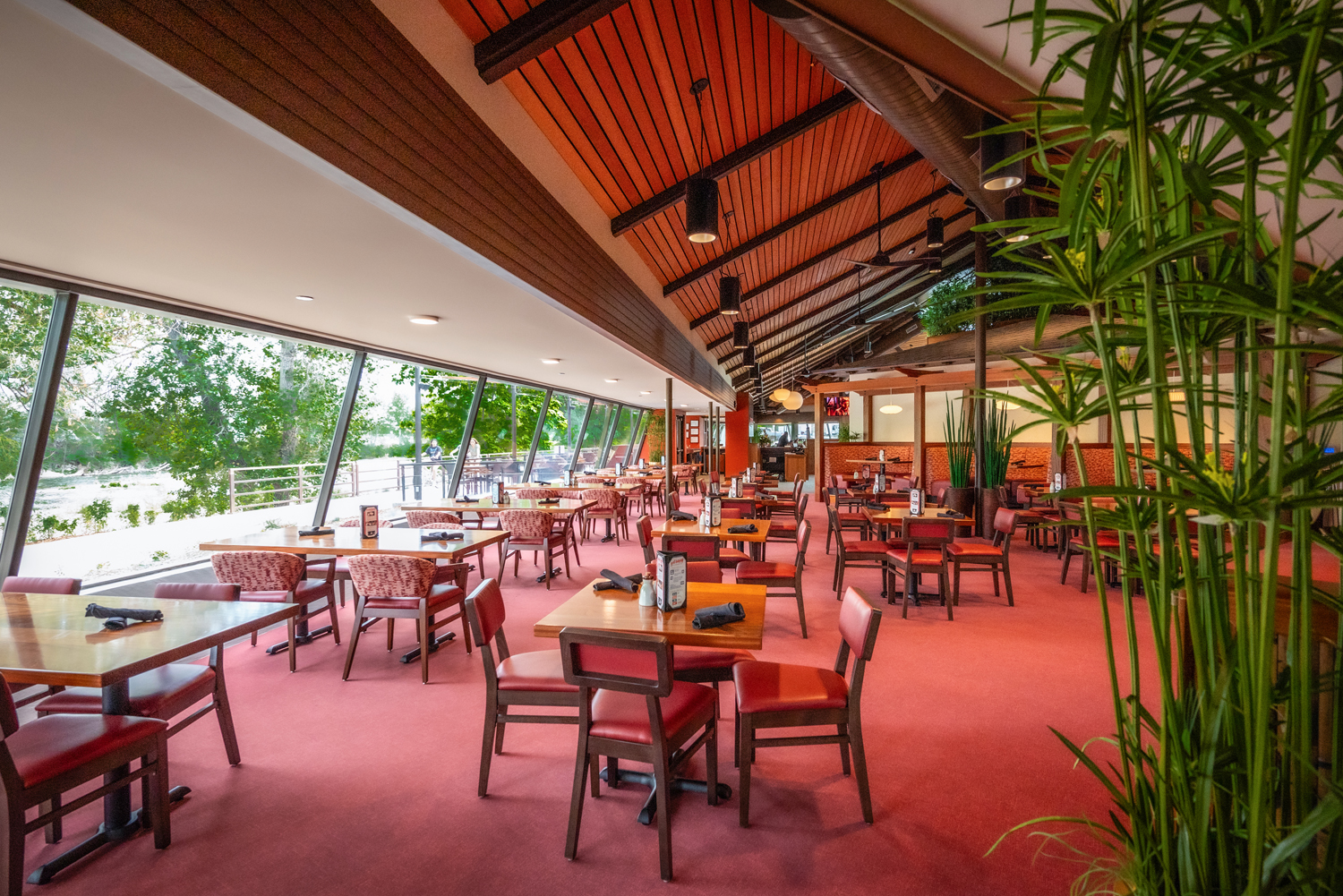 Ling & Louie’s Asian Bar and Grill by Cushing Terrell - Architizer