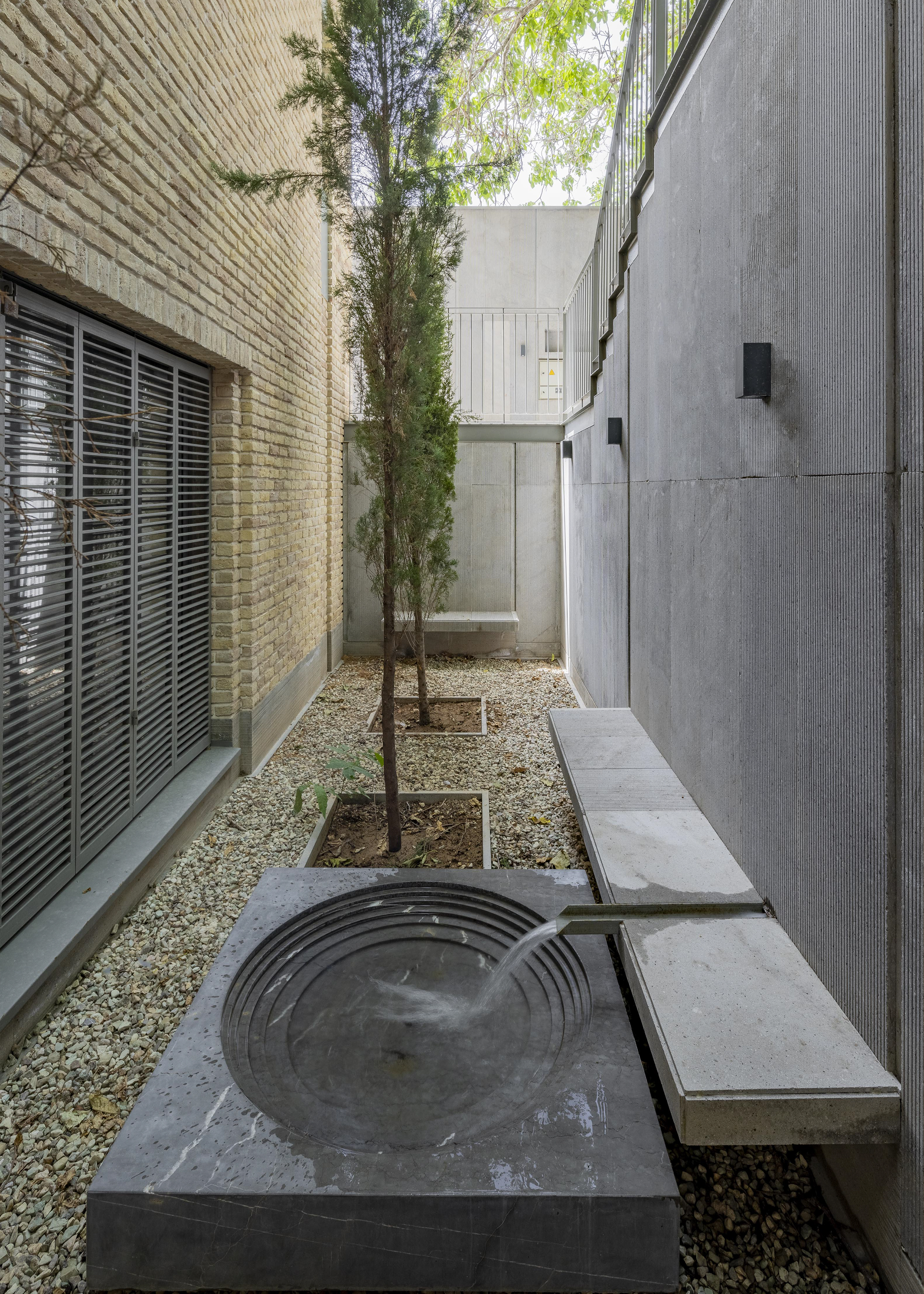 Idea 4383007: Rafieian’s House by Pargar Architecture and Design Studio ...
