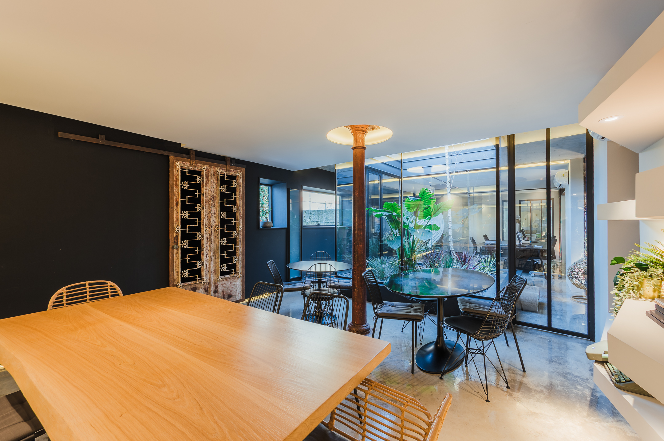RAA + Fénix Office by Ricardo Azevedo Arquitecto - Architizer