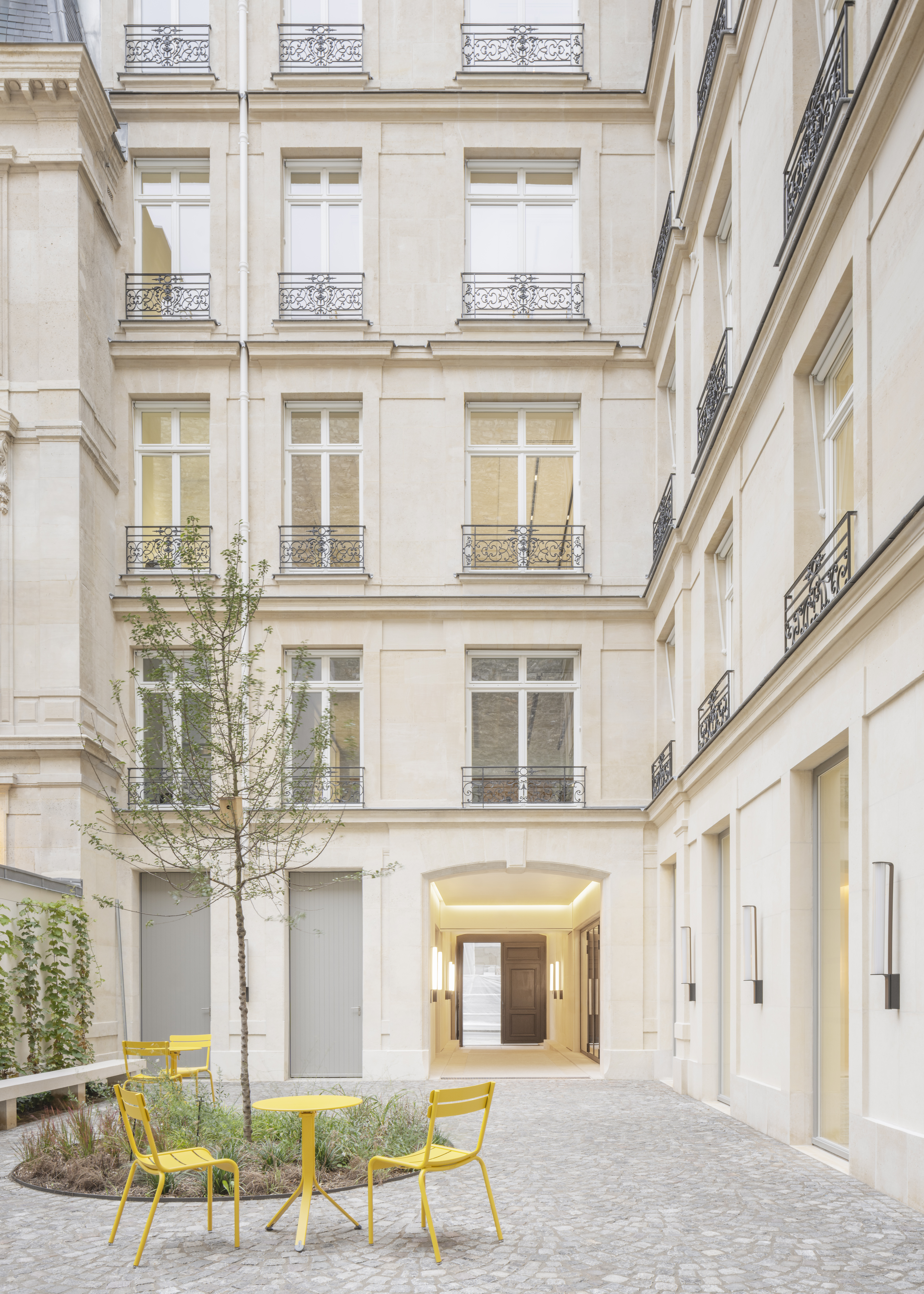 François Ier by Barthélémy Griño - Architizer