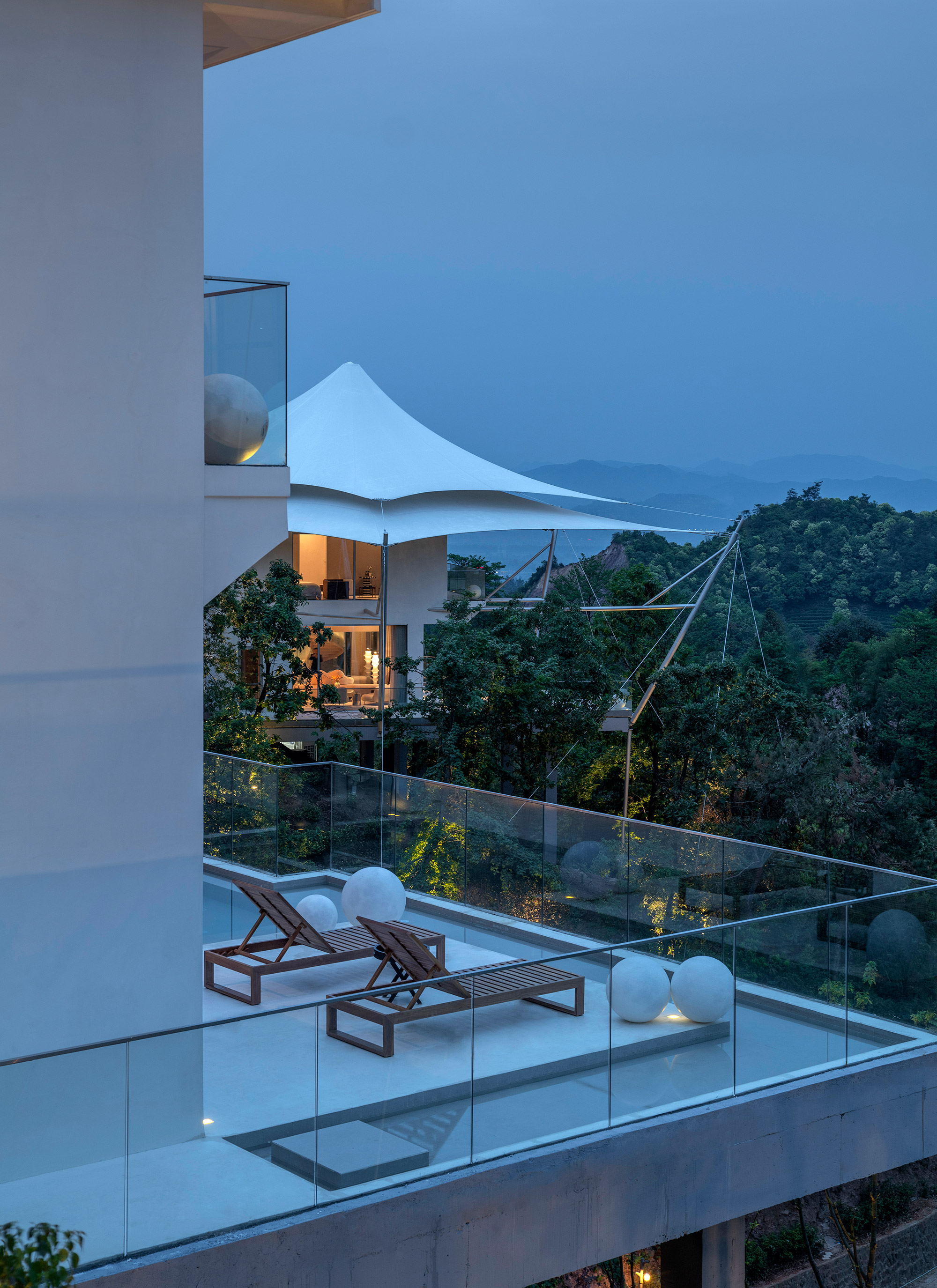 Yunju Tent Hotel: Rejuvenating the Tea Sea with Light Sails by Slow ...