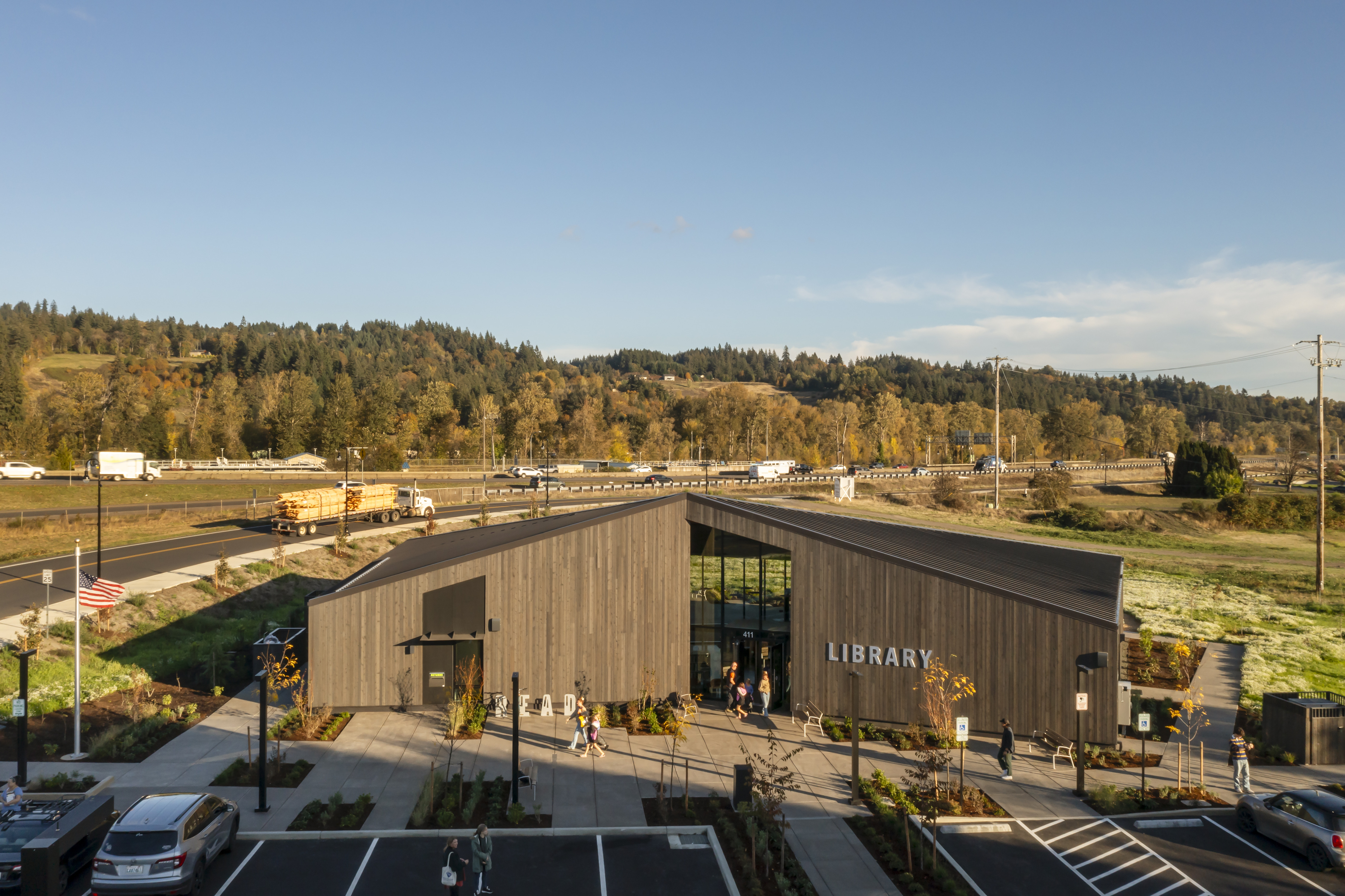 Woodland Community Library by Hacker - Architizer