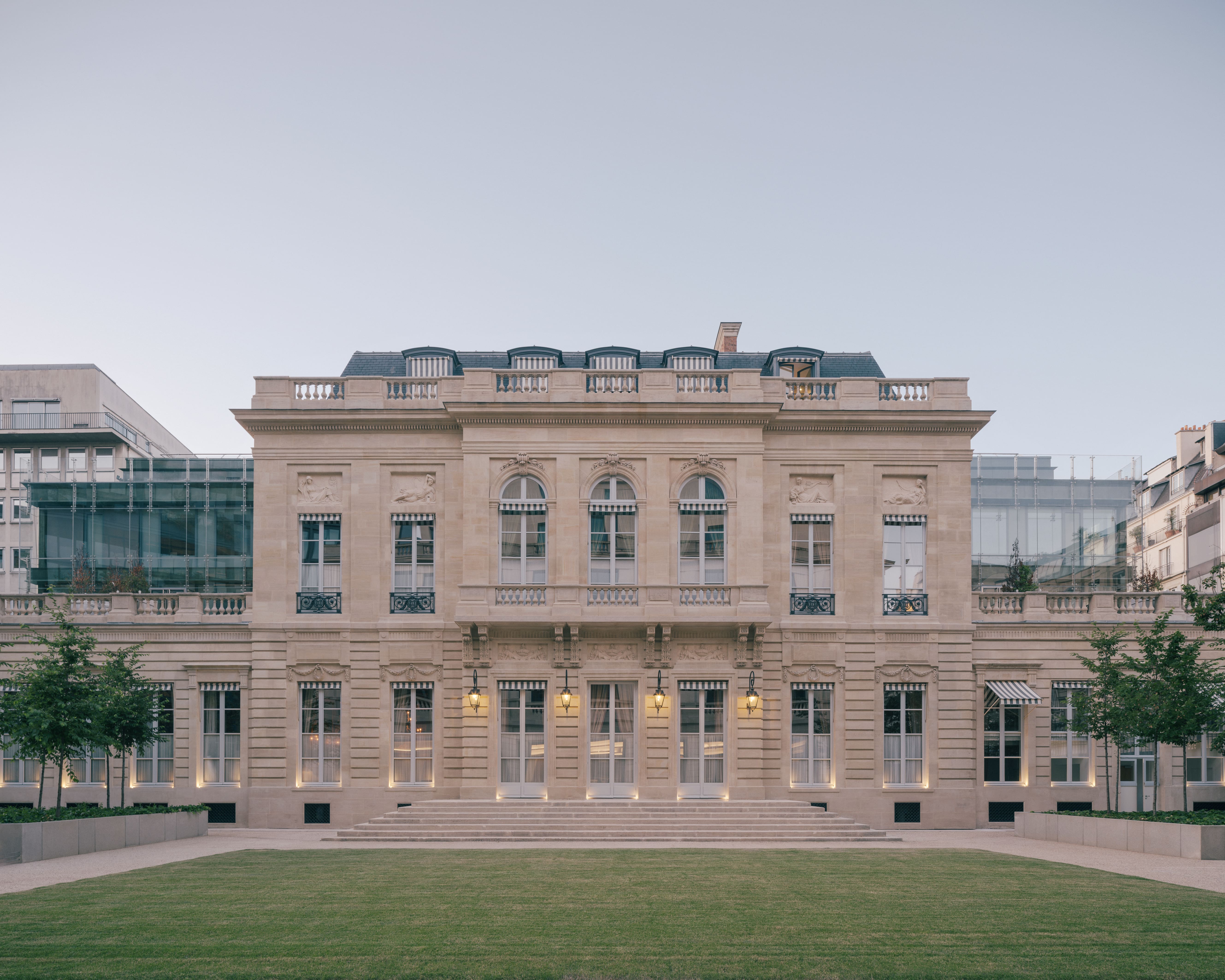 AXA Matignon by PCA-STREAM - Architizer