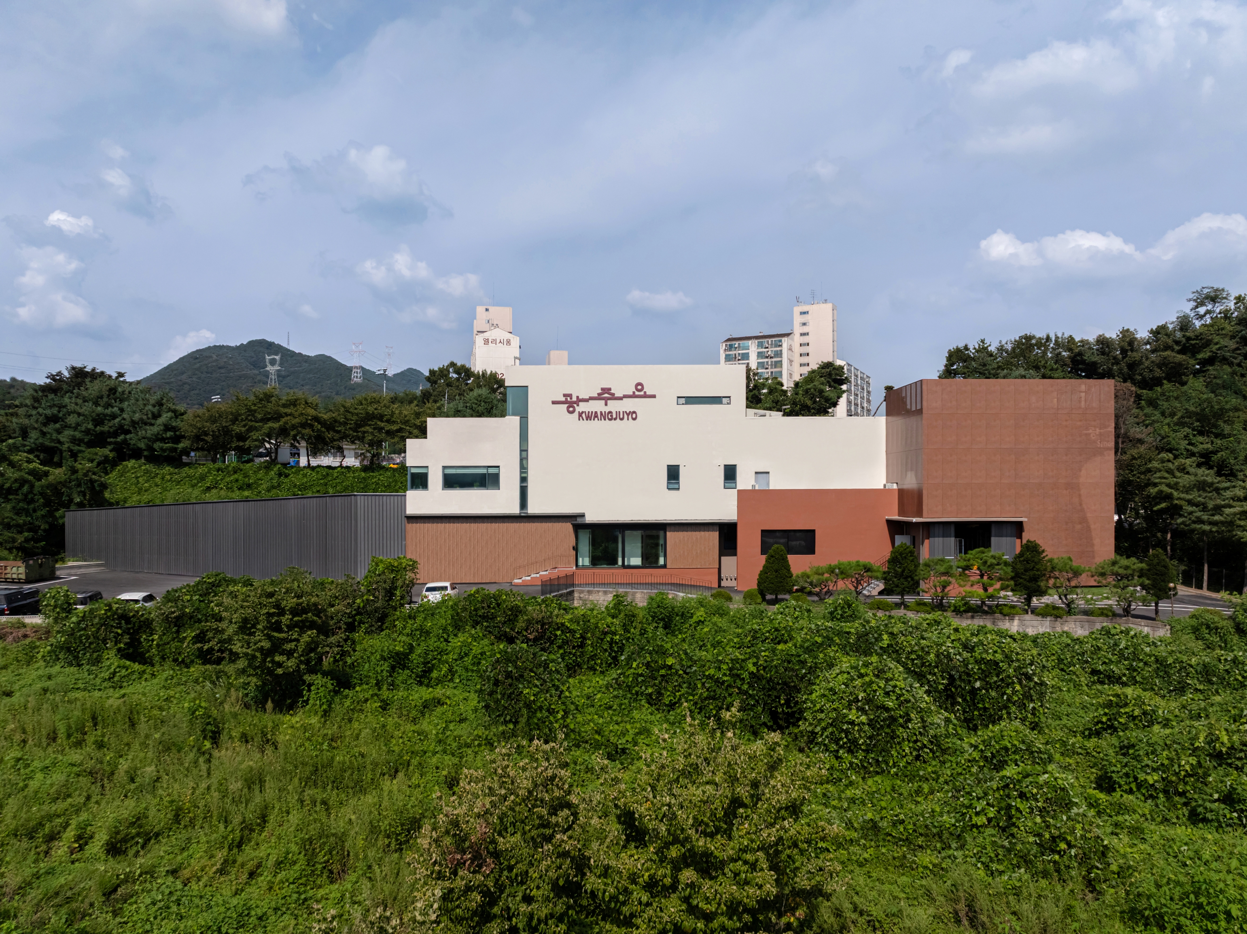 Gwangjuyo Icheon Production Factory by GEEUMPLUS - Architizer