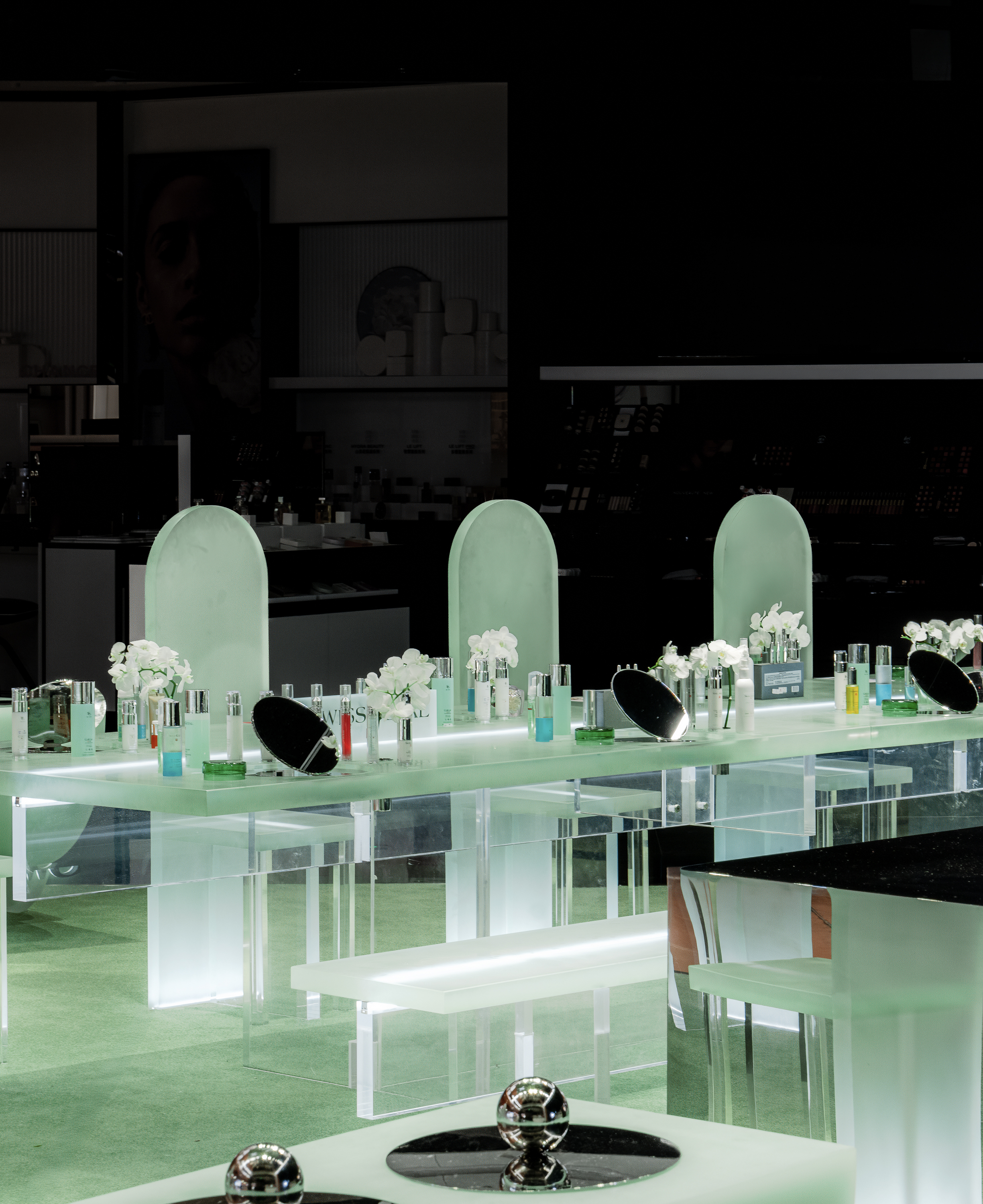 Beauty Feast - Pop Up Store by 过半儿 guò bàn er - Architizer