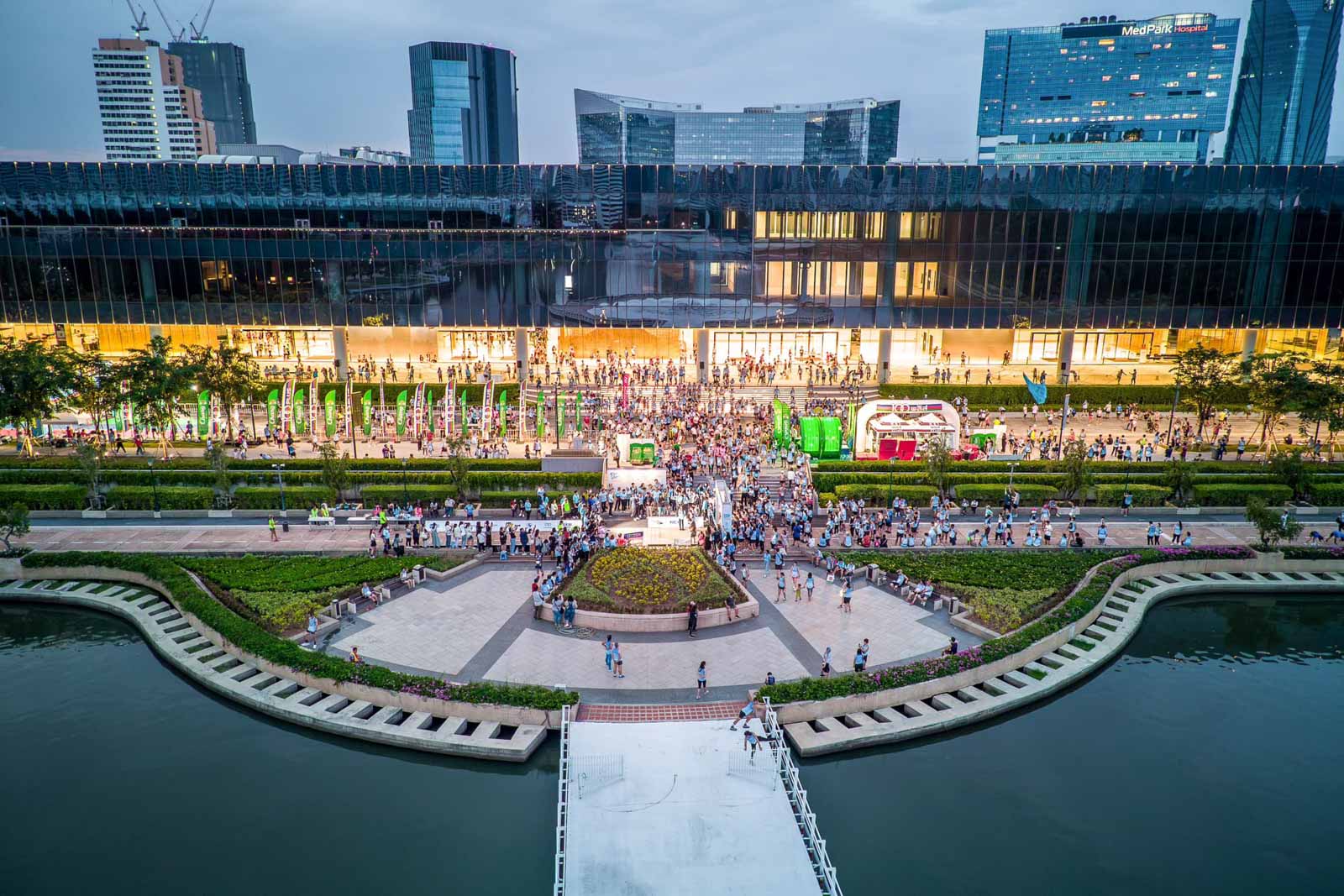 Queen Sirikit National Convention Center (QSNCC) by Shma Company ...