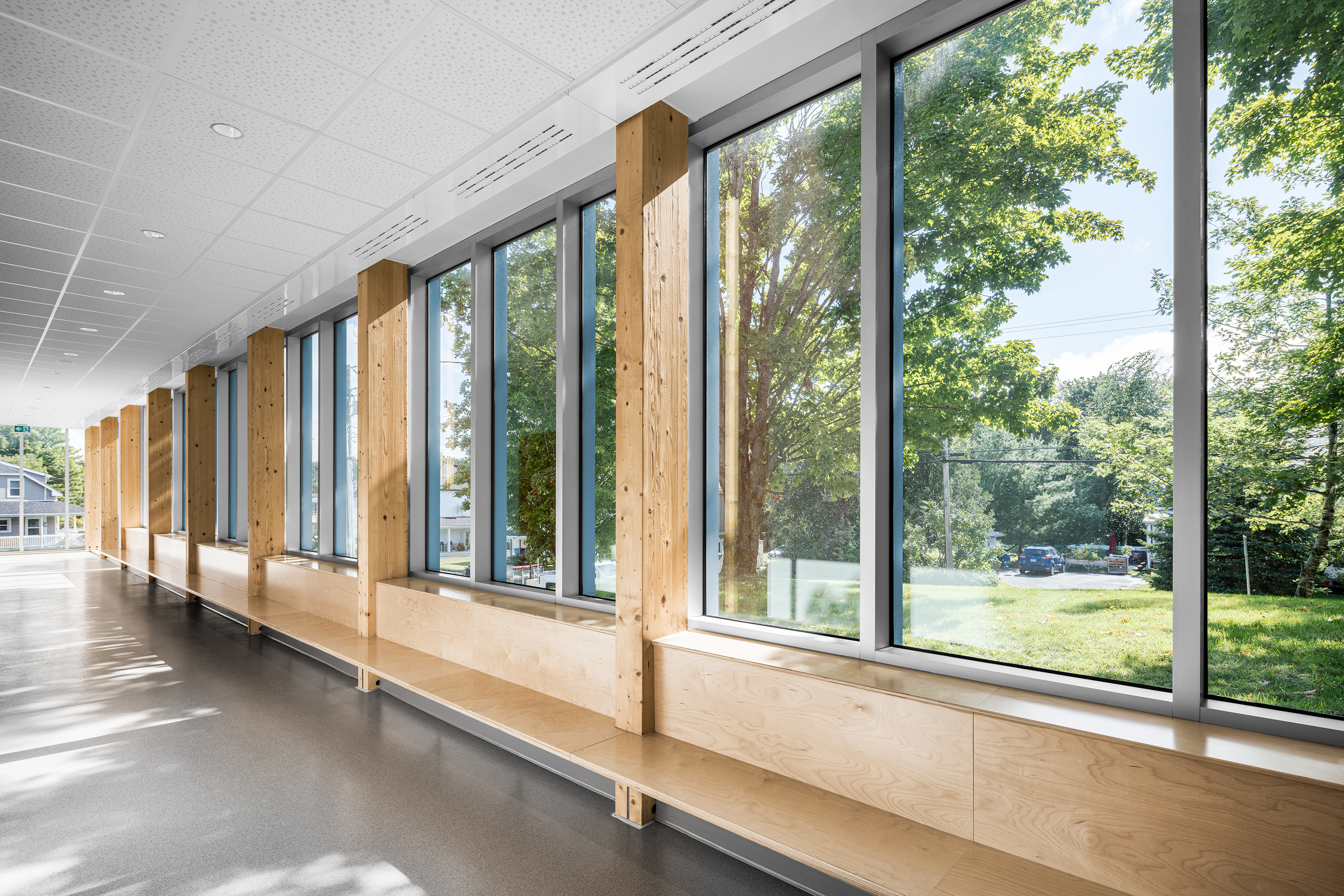 Notre‑Dame‑du‑Paradis Elementary School | Renovation and Expansion by ...