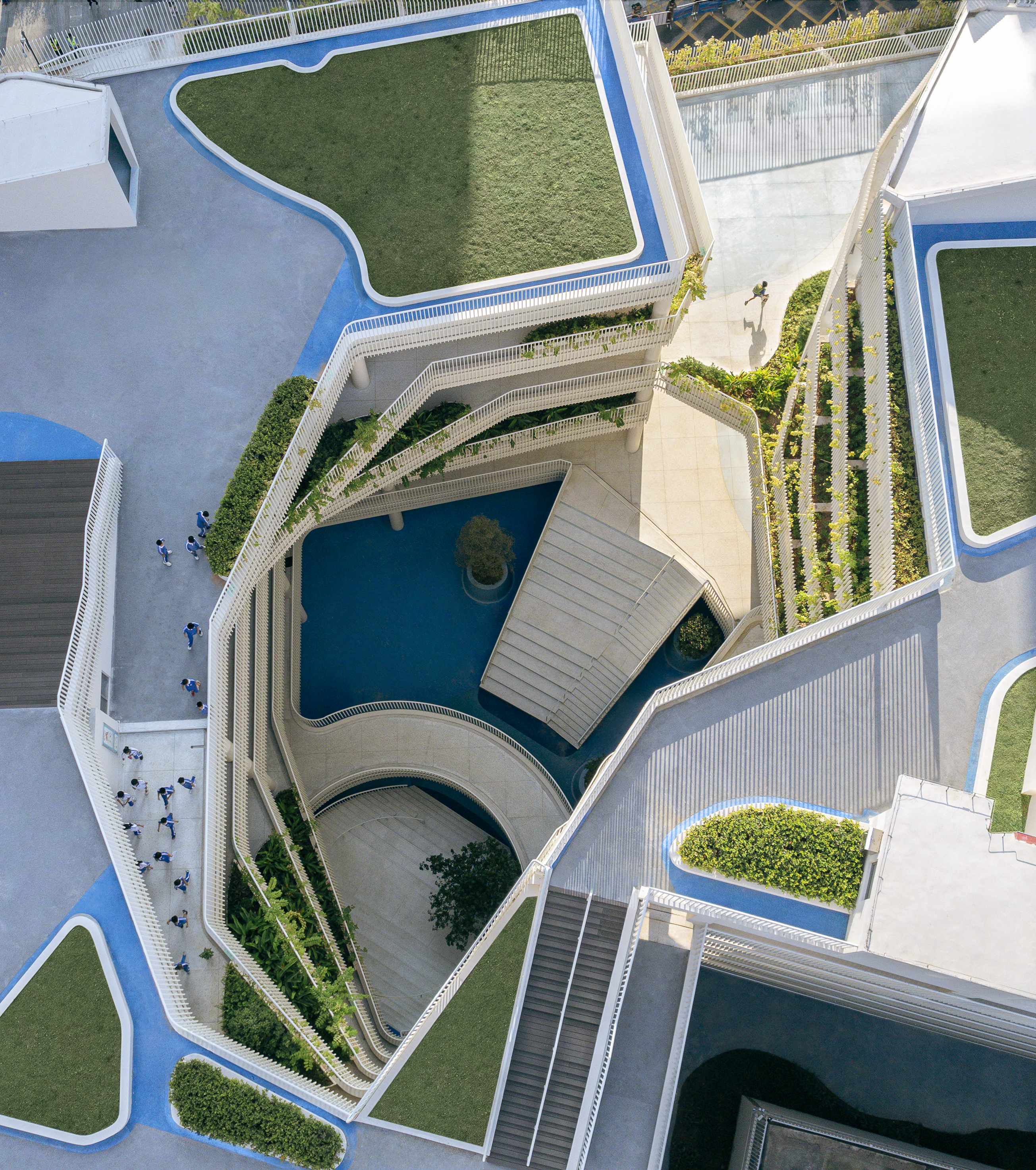 Learning Landscape: Wuzhou Elementary School by People's Architecture ...