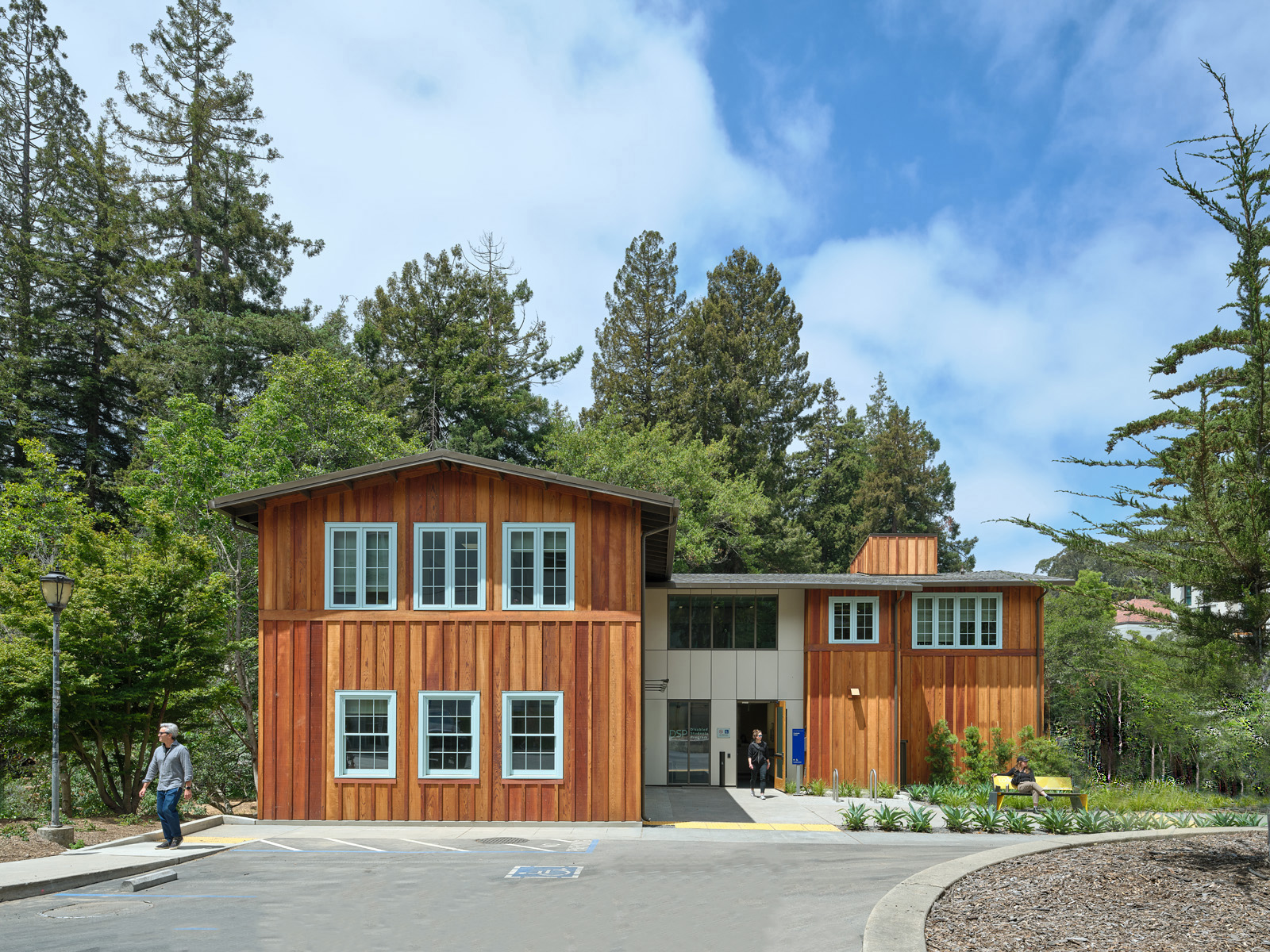 UC Berkeley Creekside Center by LEDDY MAYTUM STACY Architects - Architizer