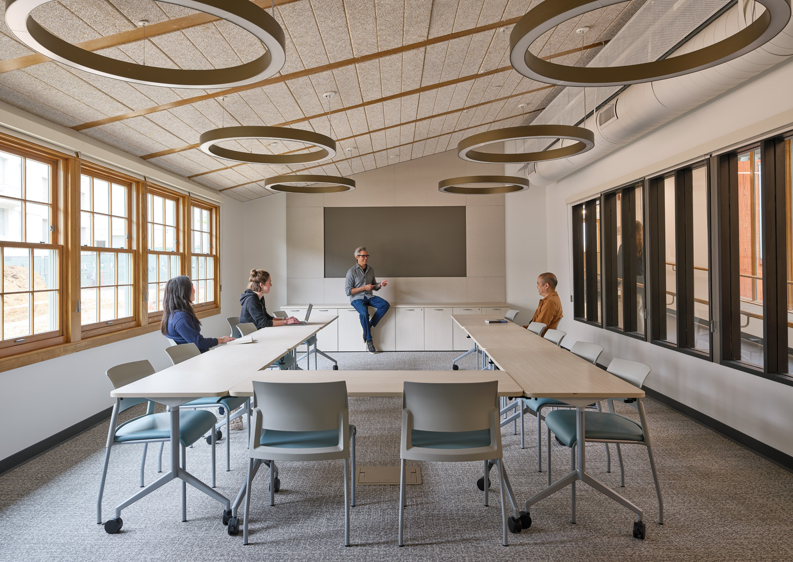 UC Berkeley Creekside Center by LEDDY MAYTUM STACY Architects - Architizer