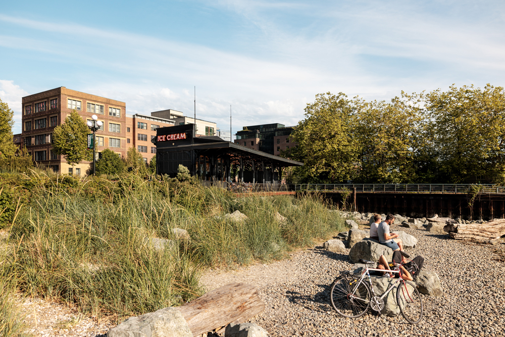 Molly Moon's - Seattle Waterfront by GRAHAM BABA ARCHITECTS - Architizer