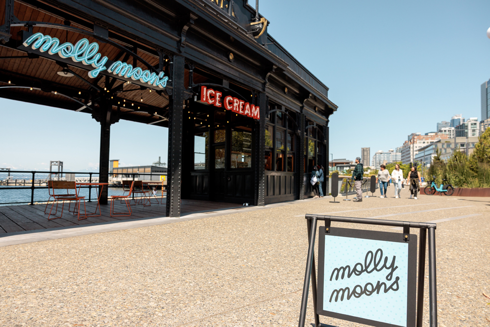 Molly Moon's - Seattle Waterfront by GRAHAM BABA ARCHITECTS - Architizer