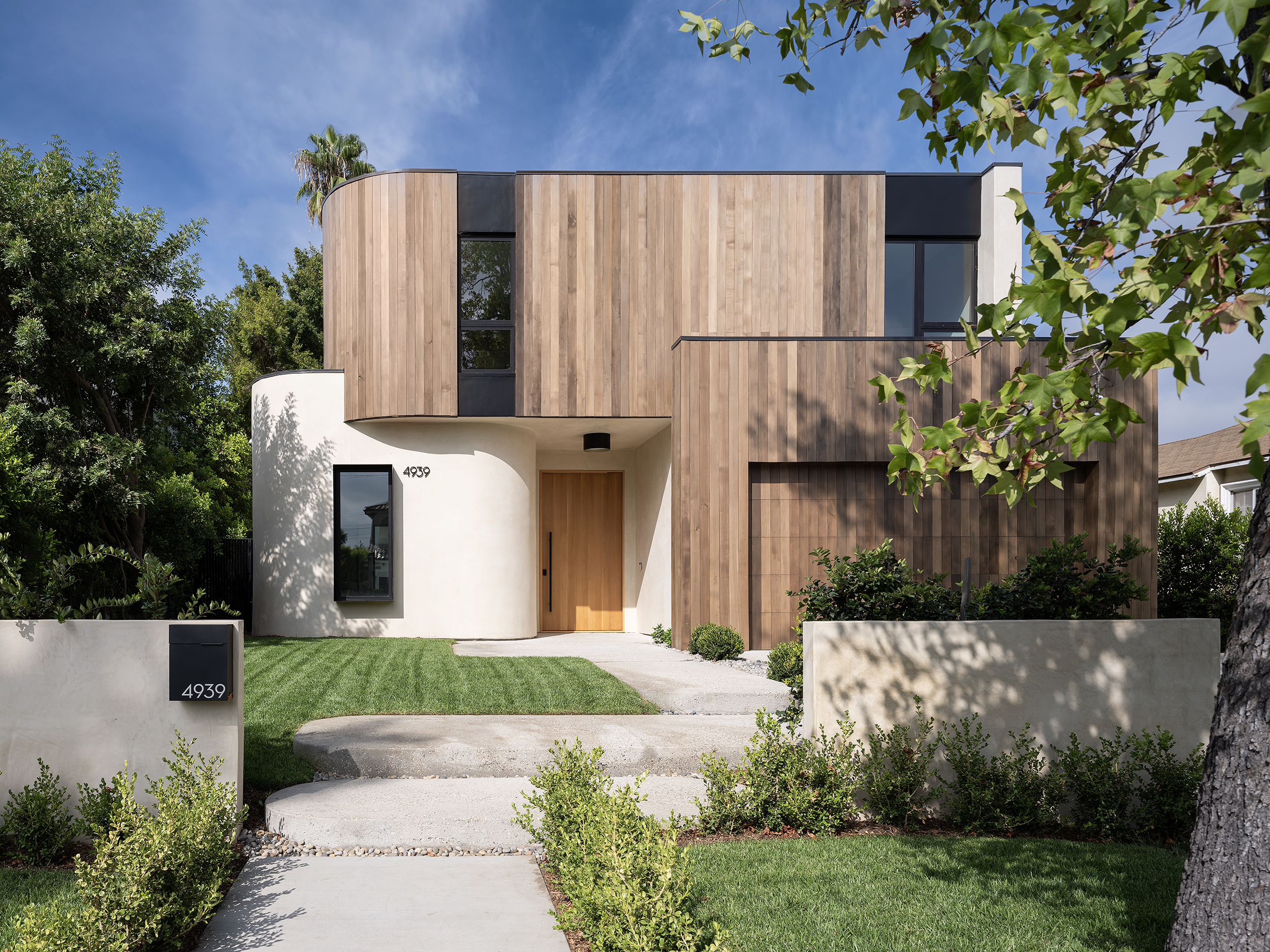 Radius Residence by SABZ Studios - Architizer