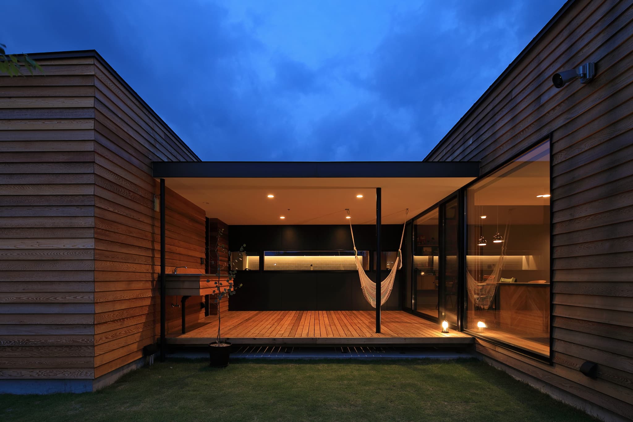 BUSHWICK HOUSE by SCALE Architectural Design Office - Architizer