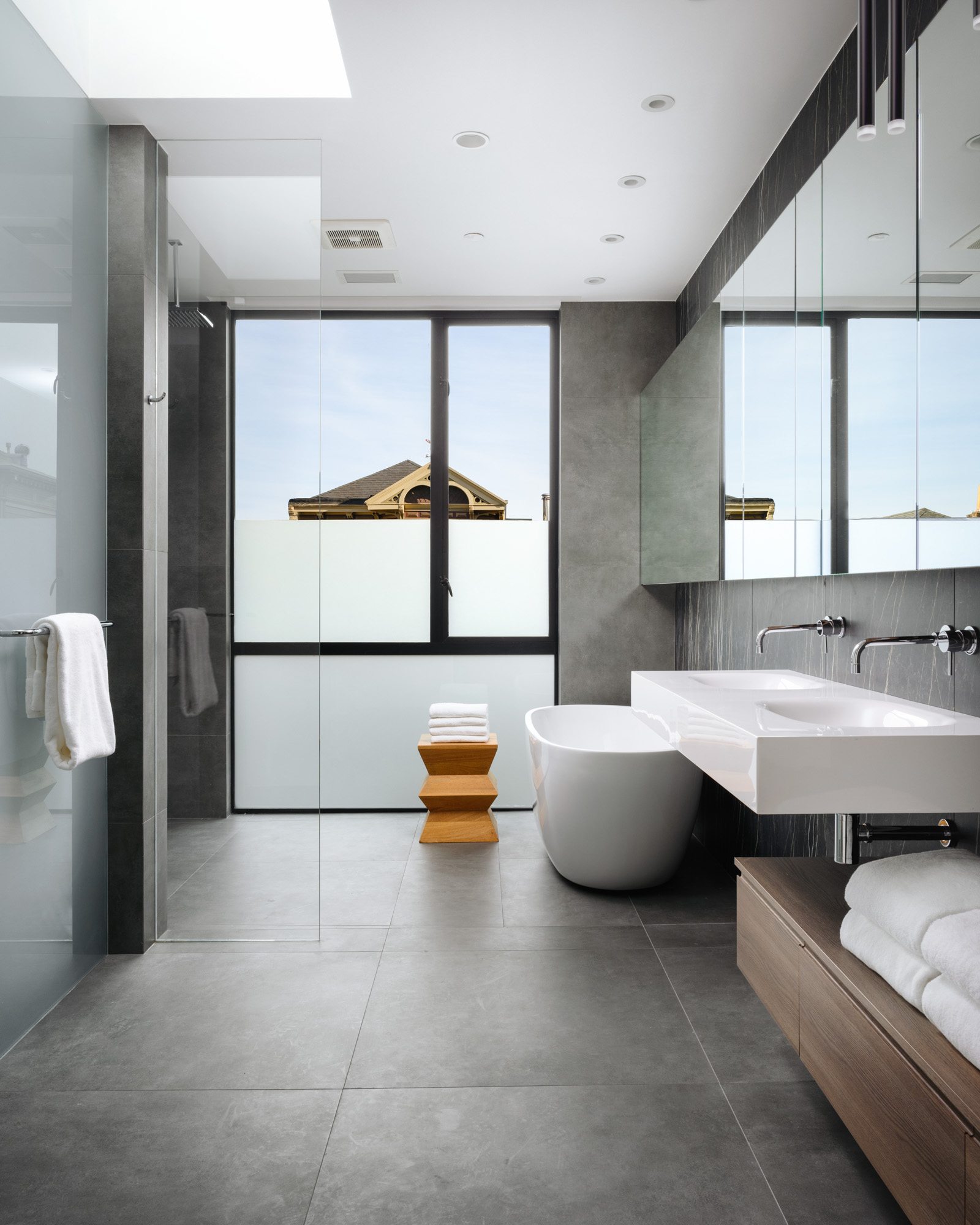Duboce Triangle Residence by EAG Studio - Architizer