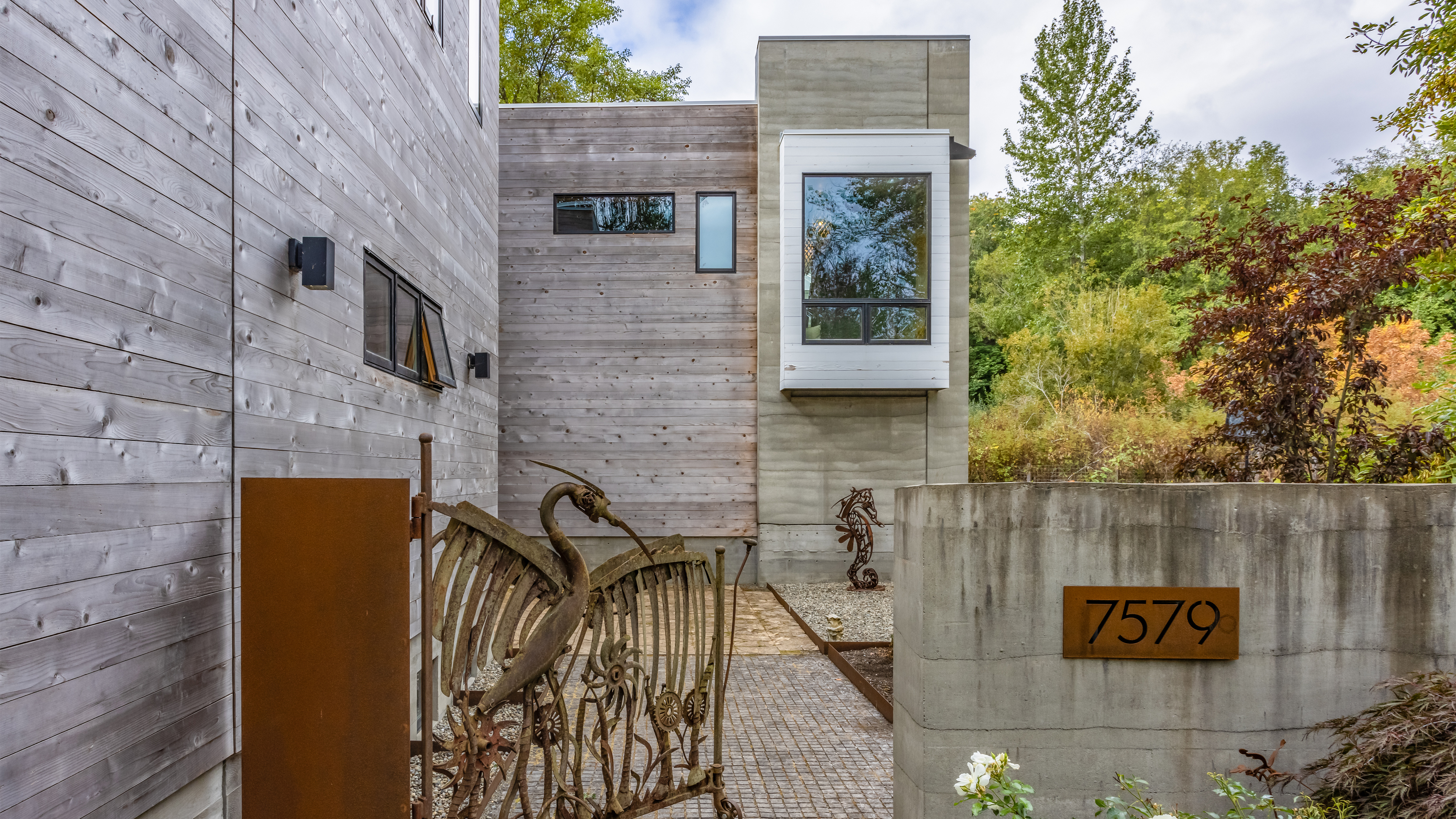 Heron Hall by McLennan Design | Bainbridge Island, WA, USA | Perkins ...