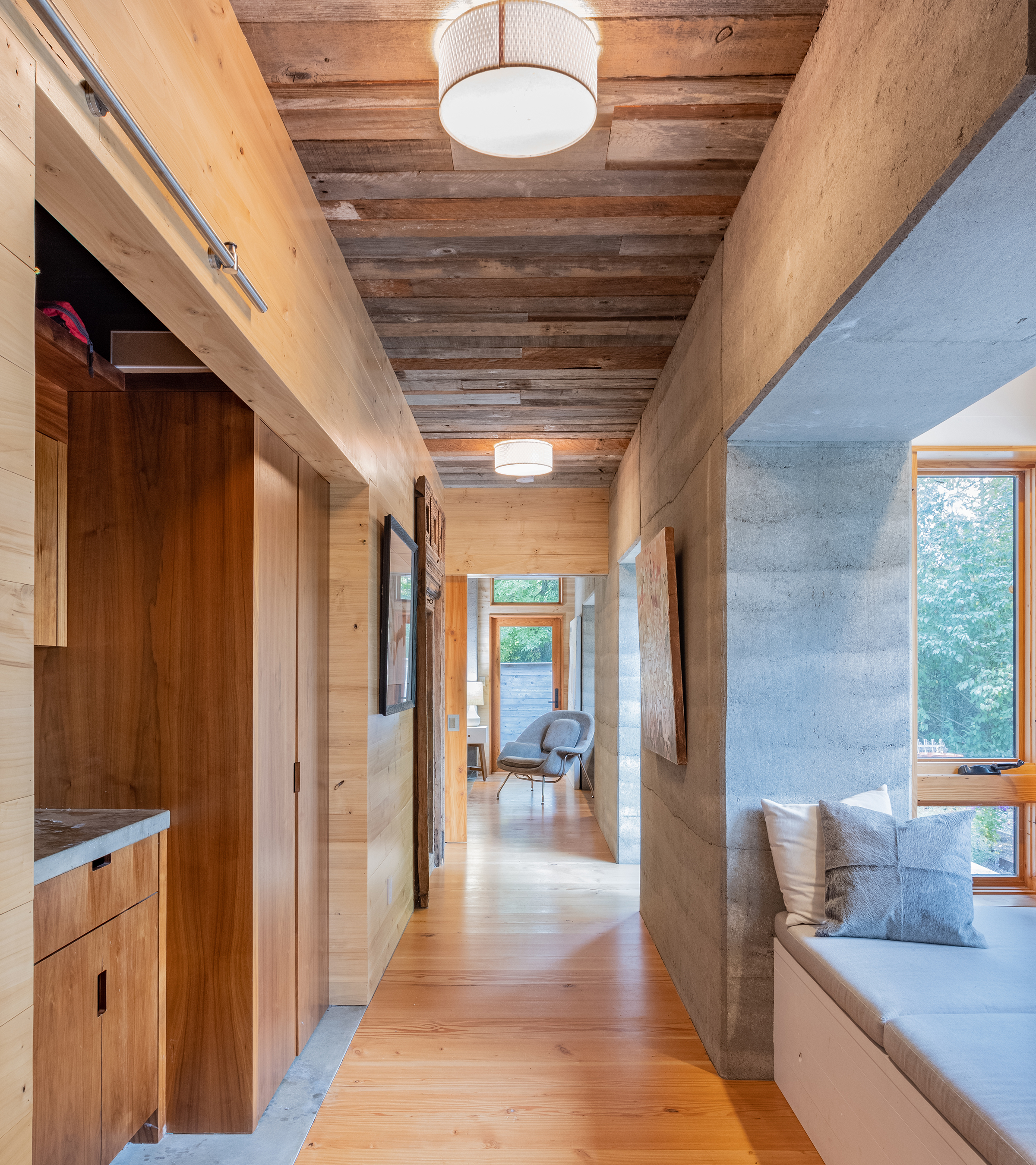 Heron Hall by McLennan Design | Bainbridge Island, WA, USA | Perkins ...