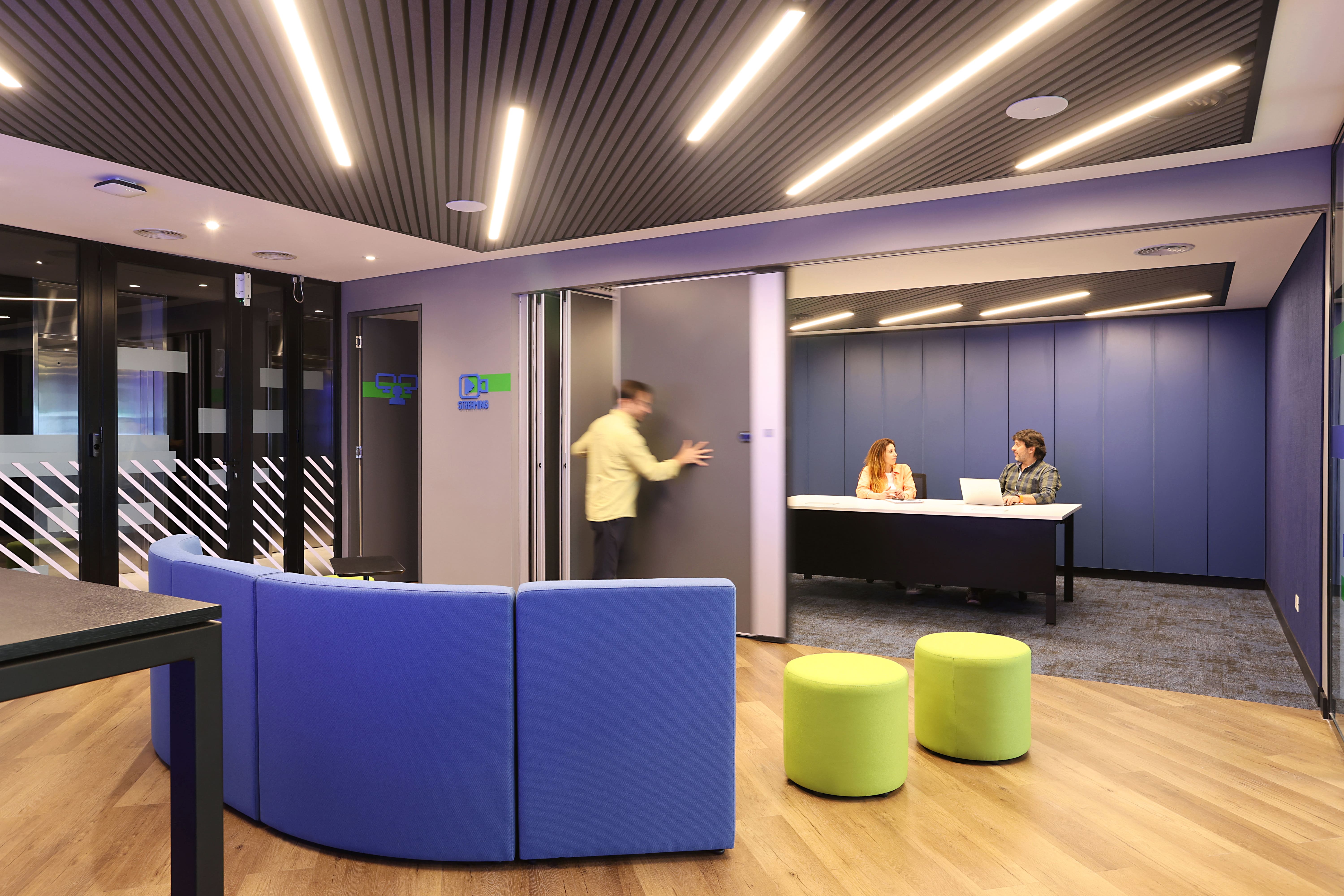 Safe-U by Contract Workplaces by Contract Workplaces - Architizer