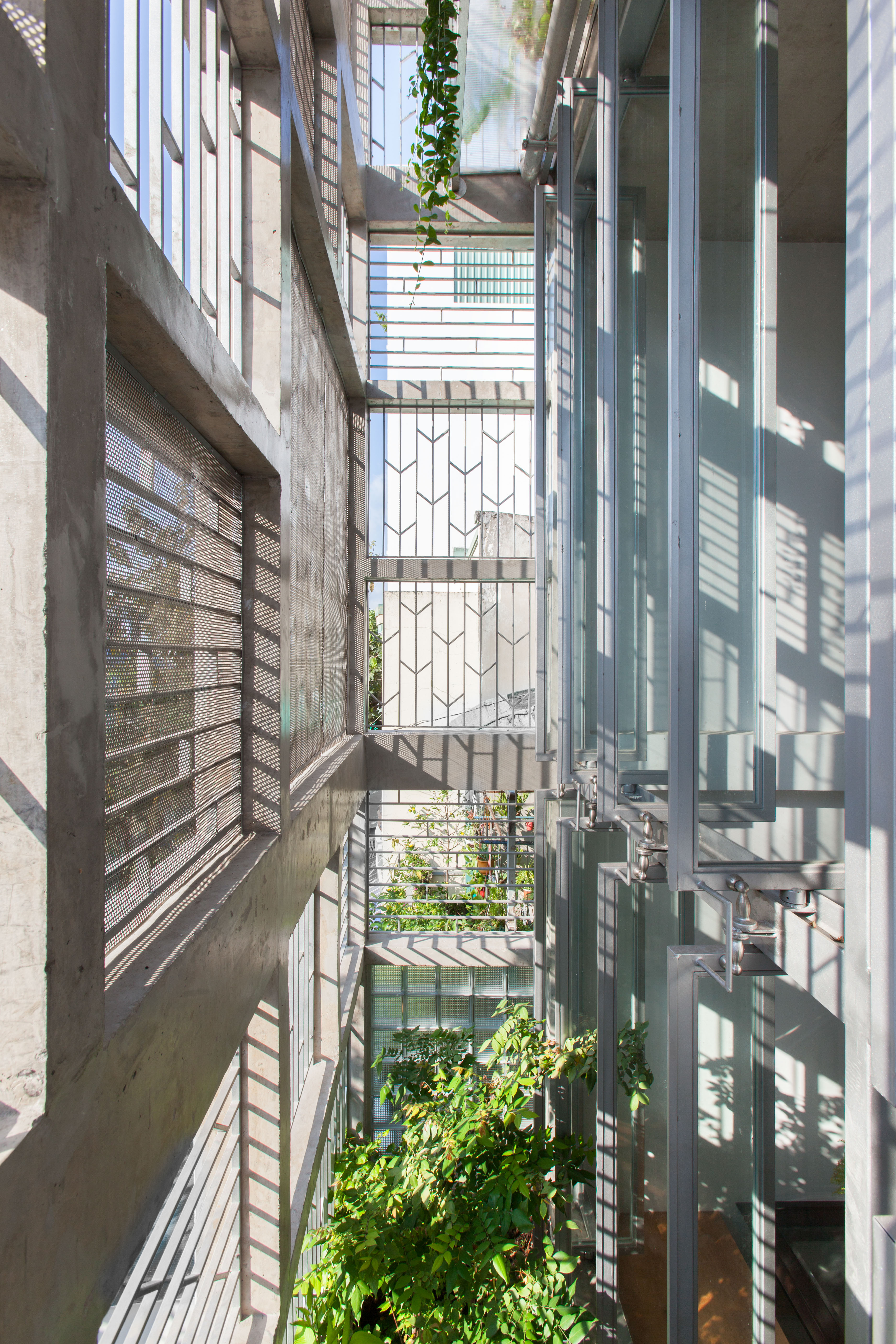 Idea 4424712: Tan Phu House by K59 Atelier in Vietnam - Architizer