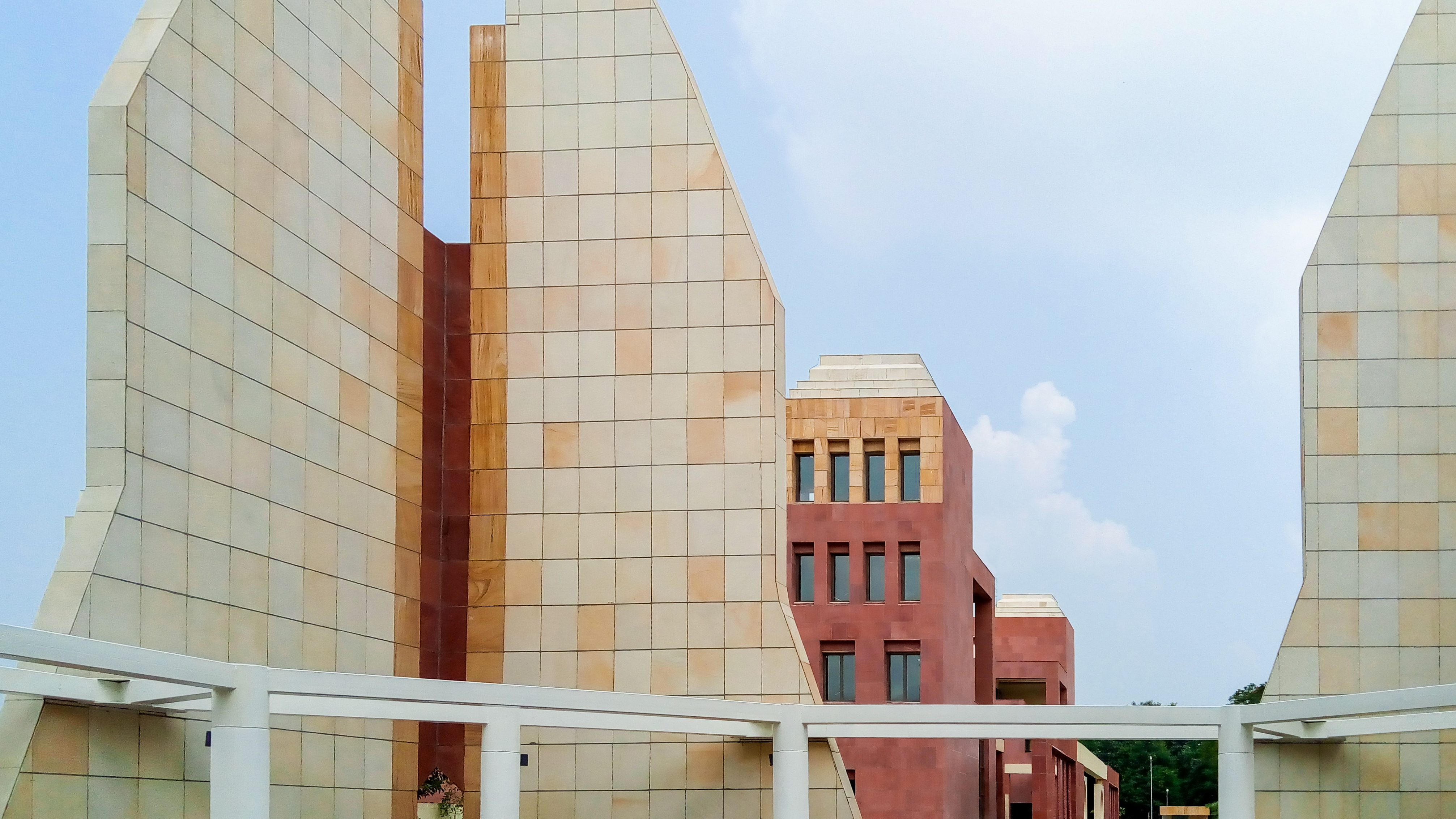 Trade Facilitation Center & Craft Museum, Varanasi by Sikka Associates ...