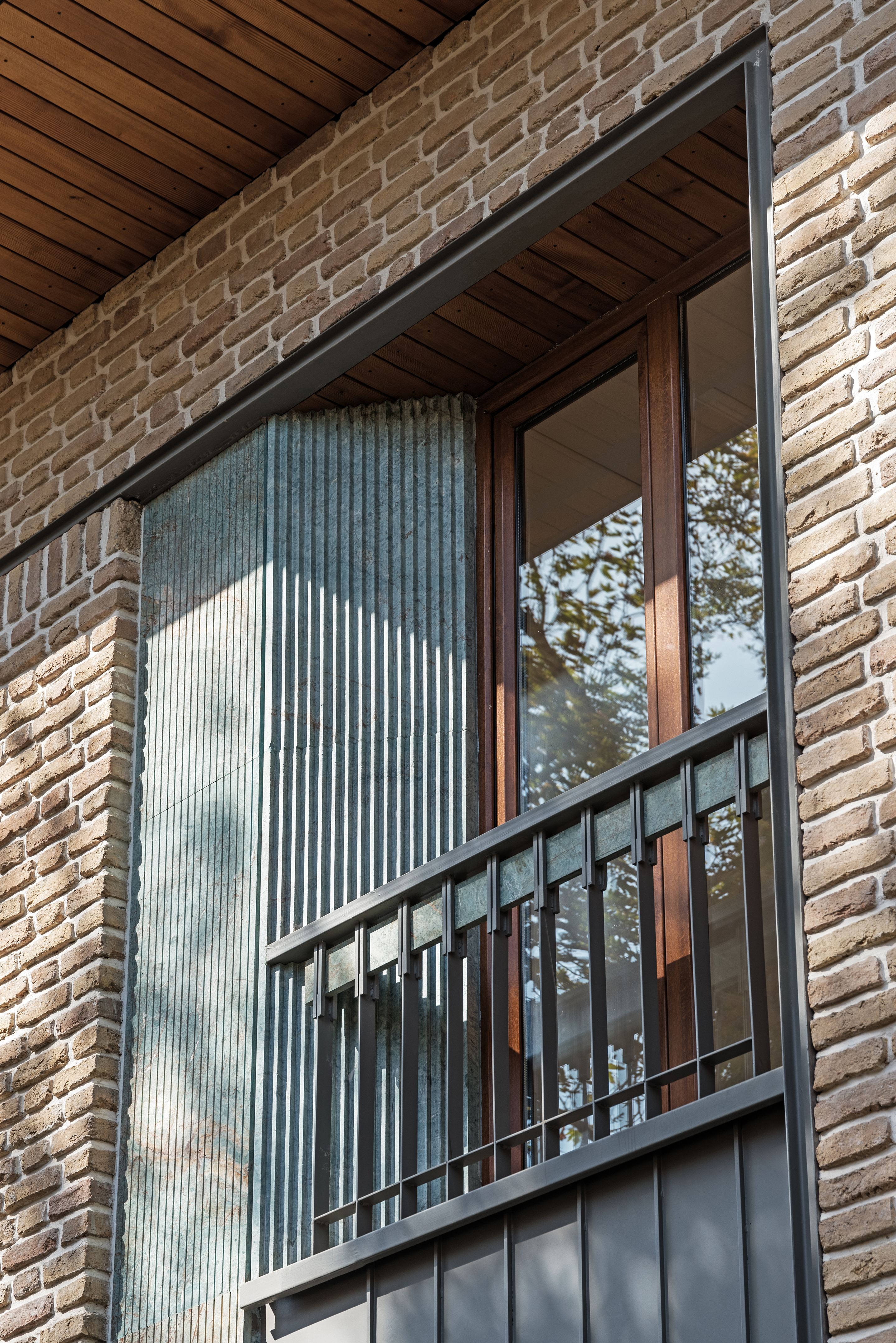 Barit Residential Building by Pargar Architecture and Design Studio ...