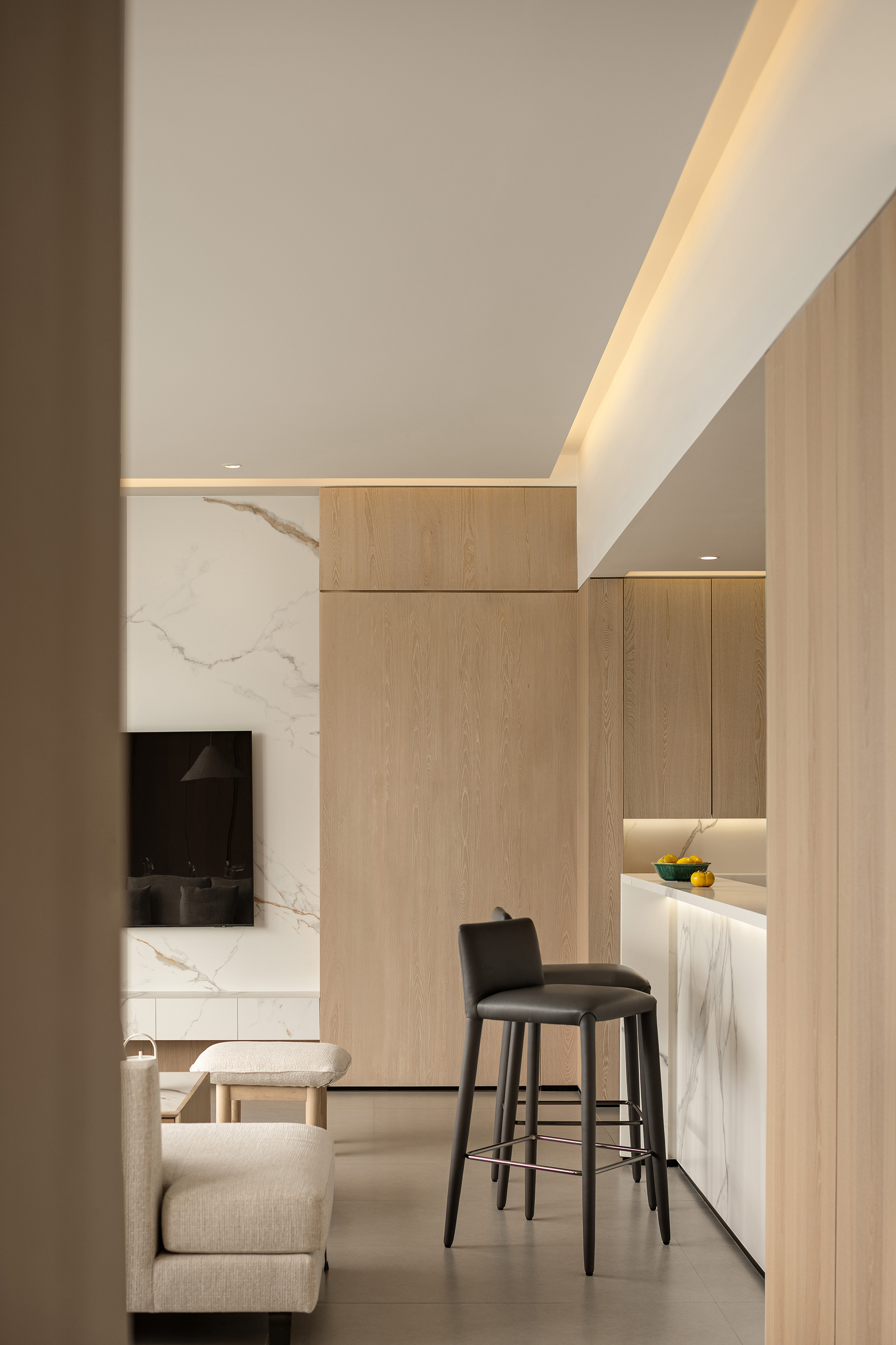 Crescent Residence 2 Serviced Apartment by IDMatrix - Architizer