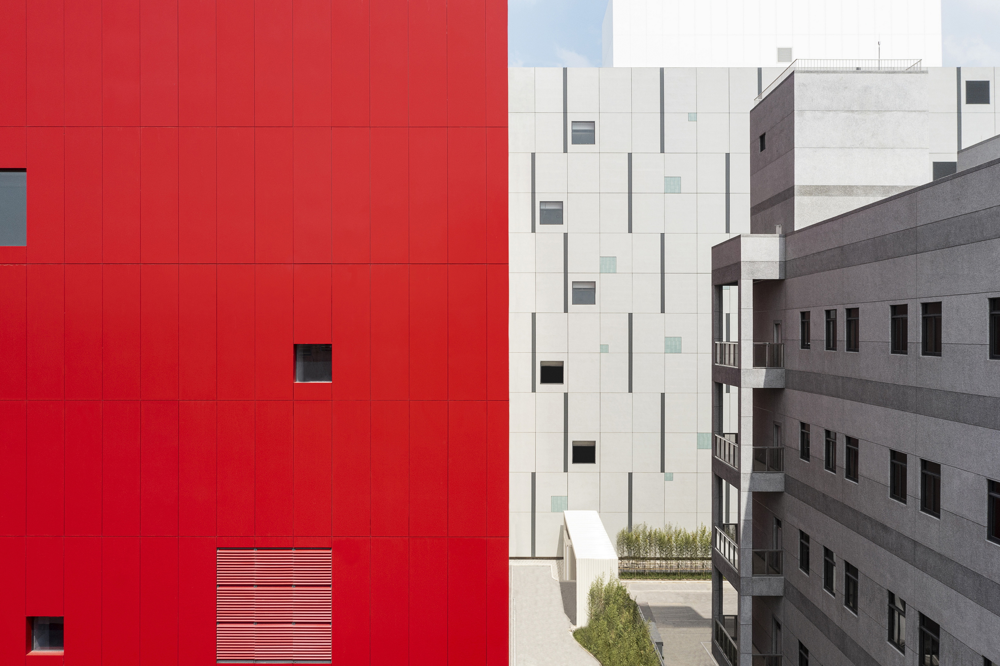 Tong Hsing Electronics by KRIS YAO | ARTECH - Architizer