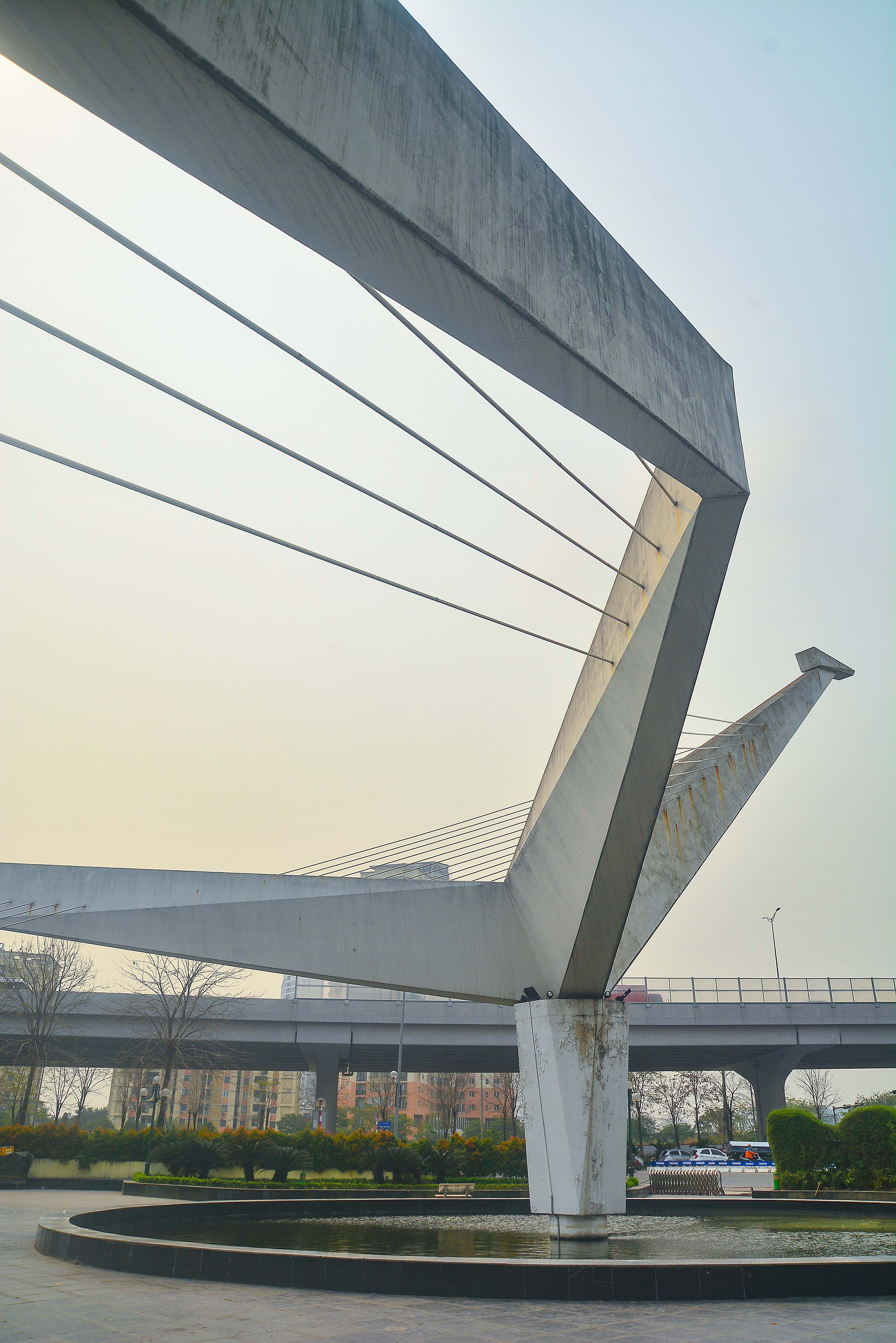 The Peace Bird Gate: When a Thousand-Year-Old Symbol Takes Flight in ...