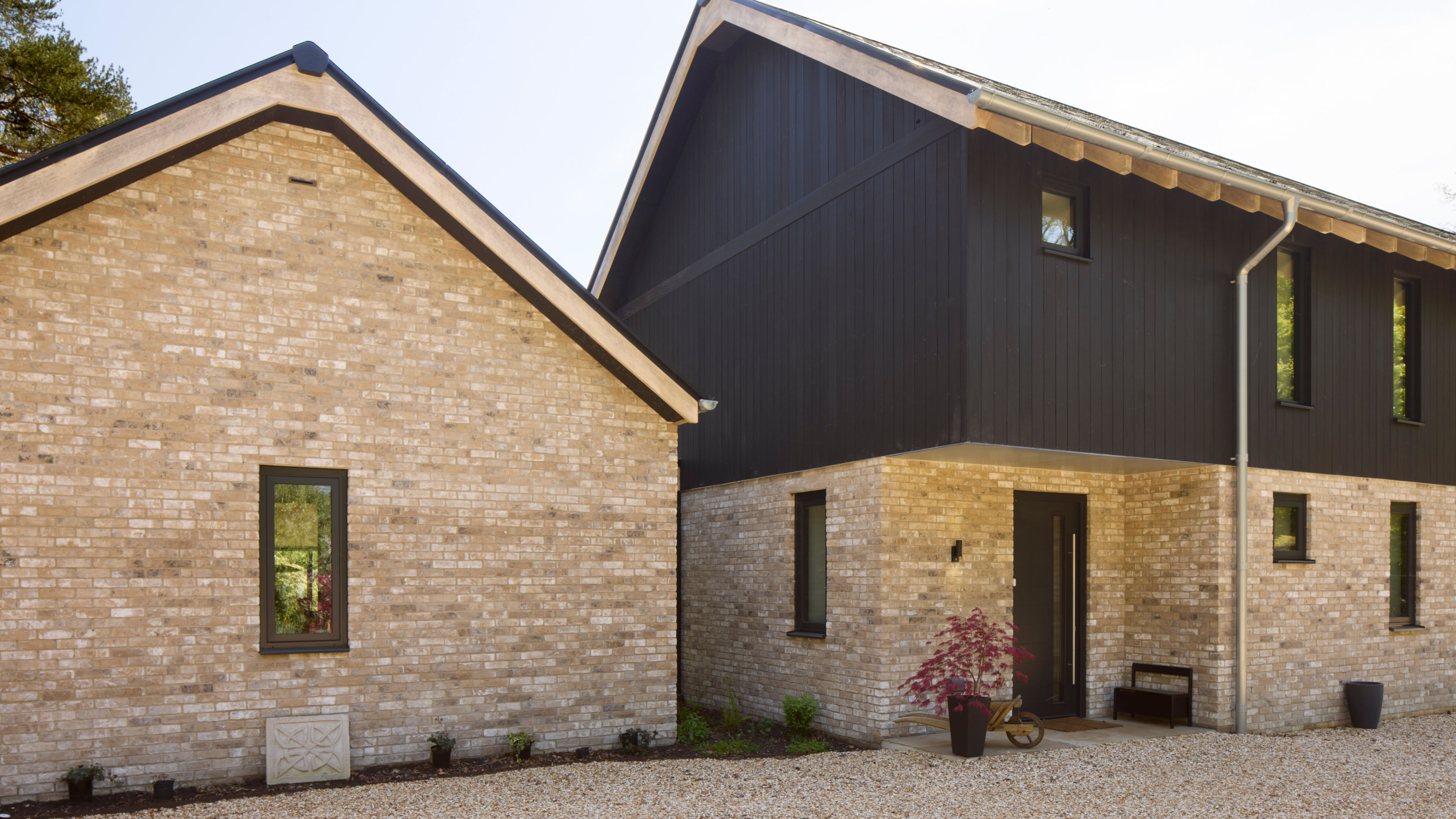 Little Barn | Energy Positive Contemporary Home by Footprint Architects ...