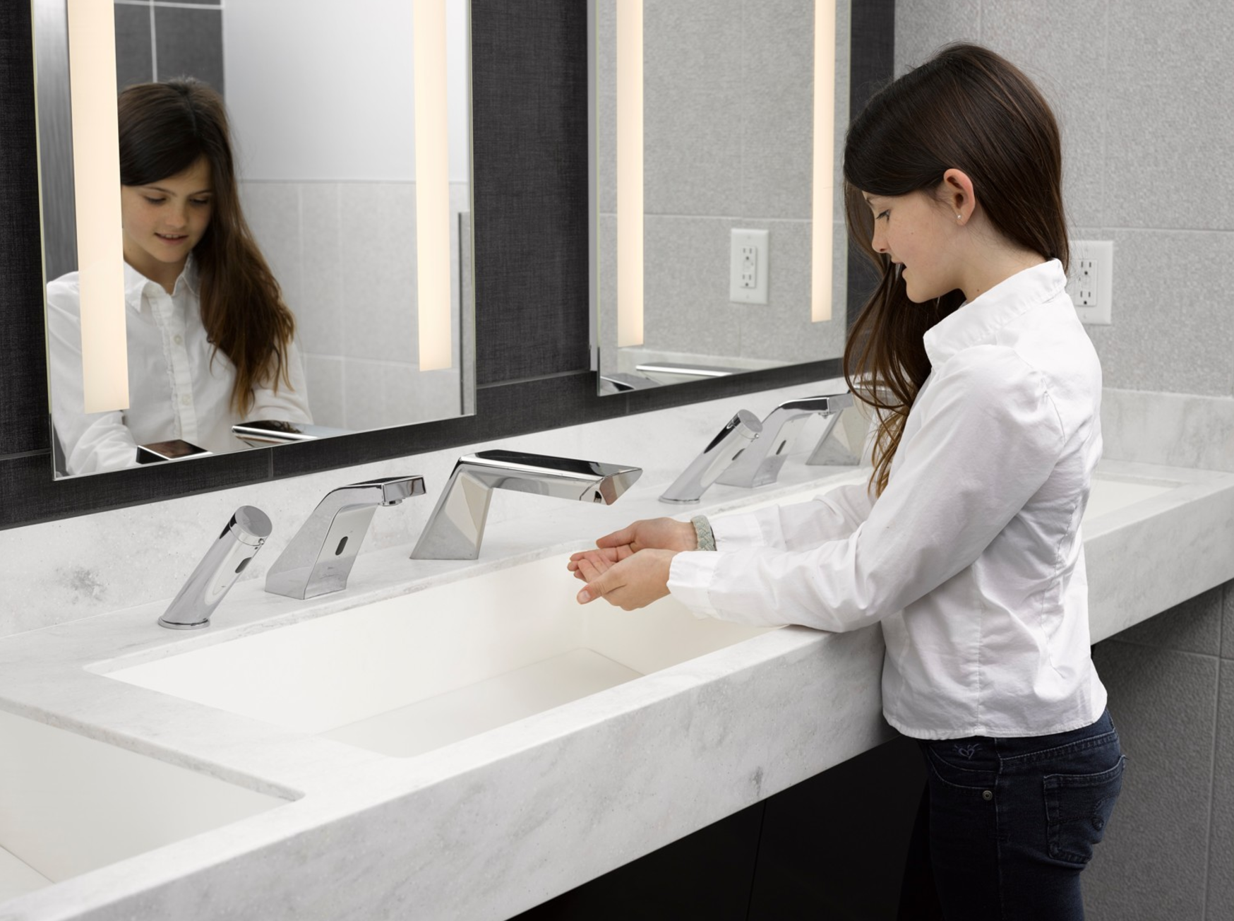 D|13 Sink System Featuring the New XLERATORsync Hand Dryer® from Excel ...
