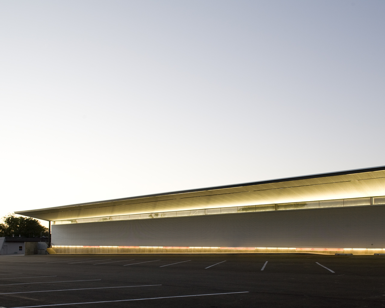 Distribution Center for Cox Communications by El Dorado Inc - Architizer