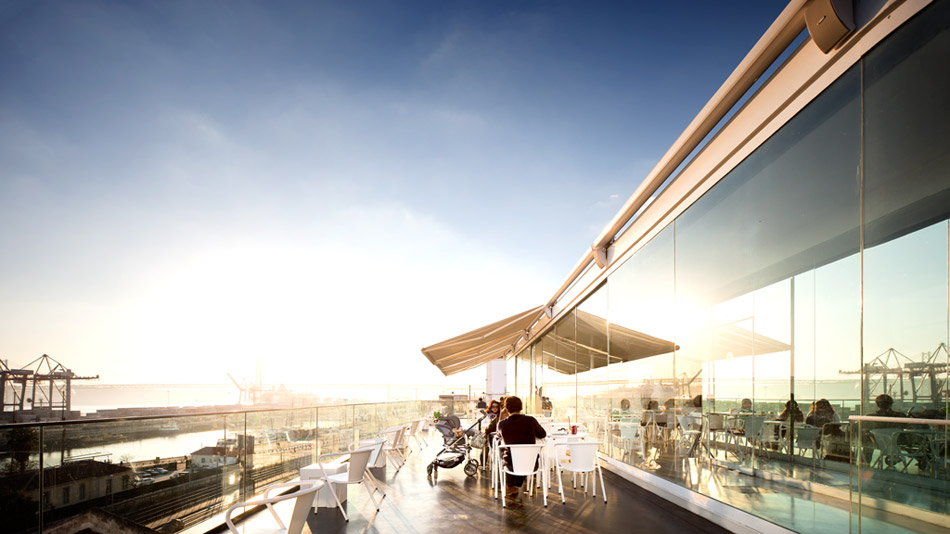 Le Chat Bar by aspa - Architizer