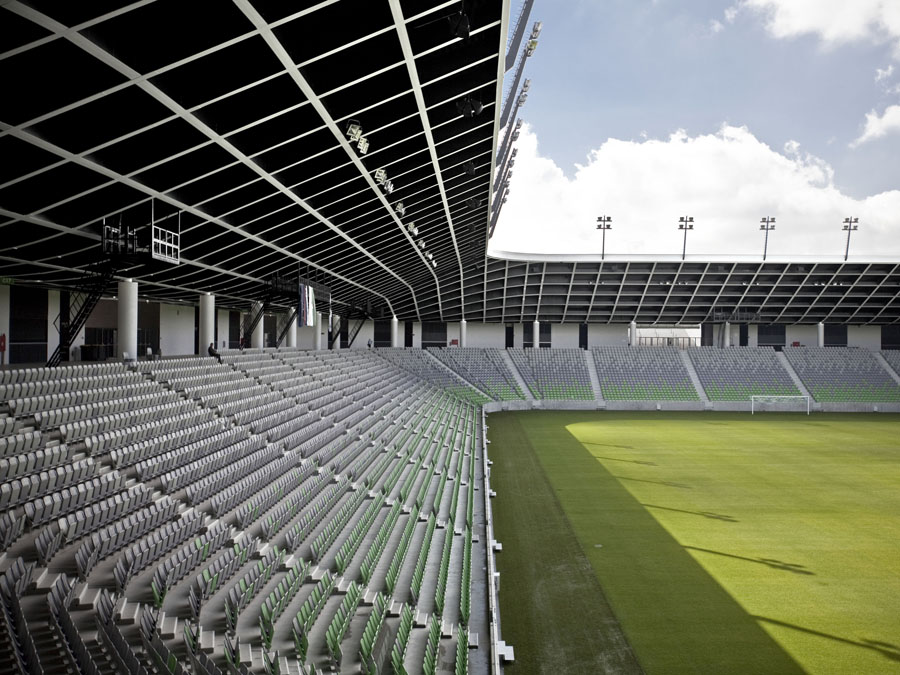 Football stadium and Multipurpose Sparts Hall of Sports park Stozice by ...