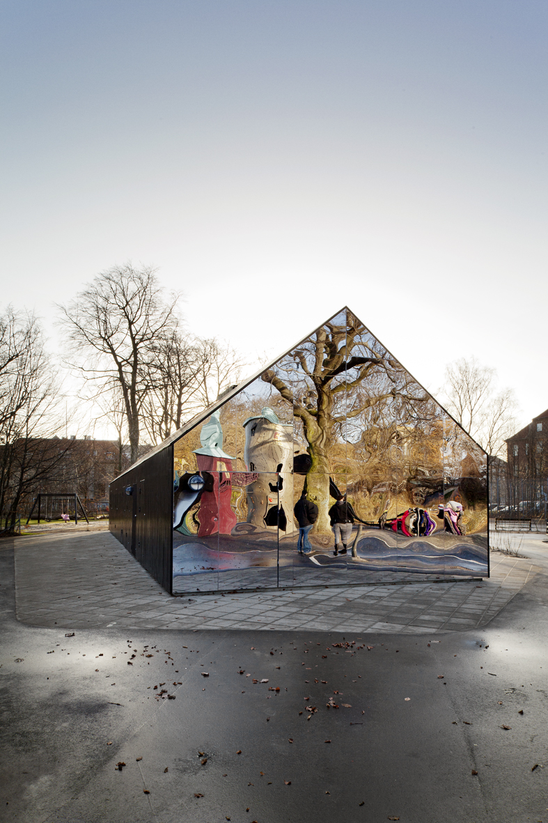Mirror House by MLRP - Architizer