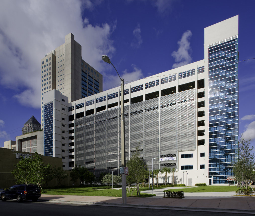 Courthouse Center by Timothy Haahs & Associates, Inc. - Architizer