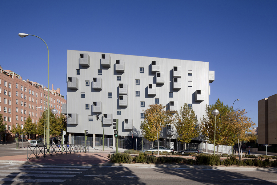 168 social housing in Madrid by coco arquitectos - Architizer