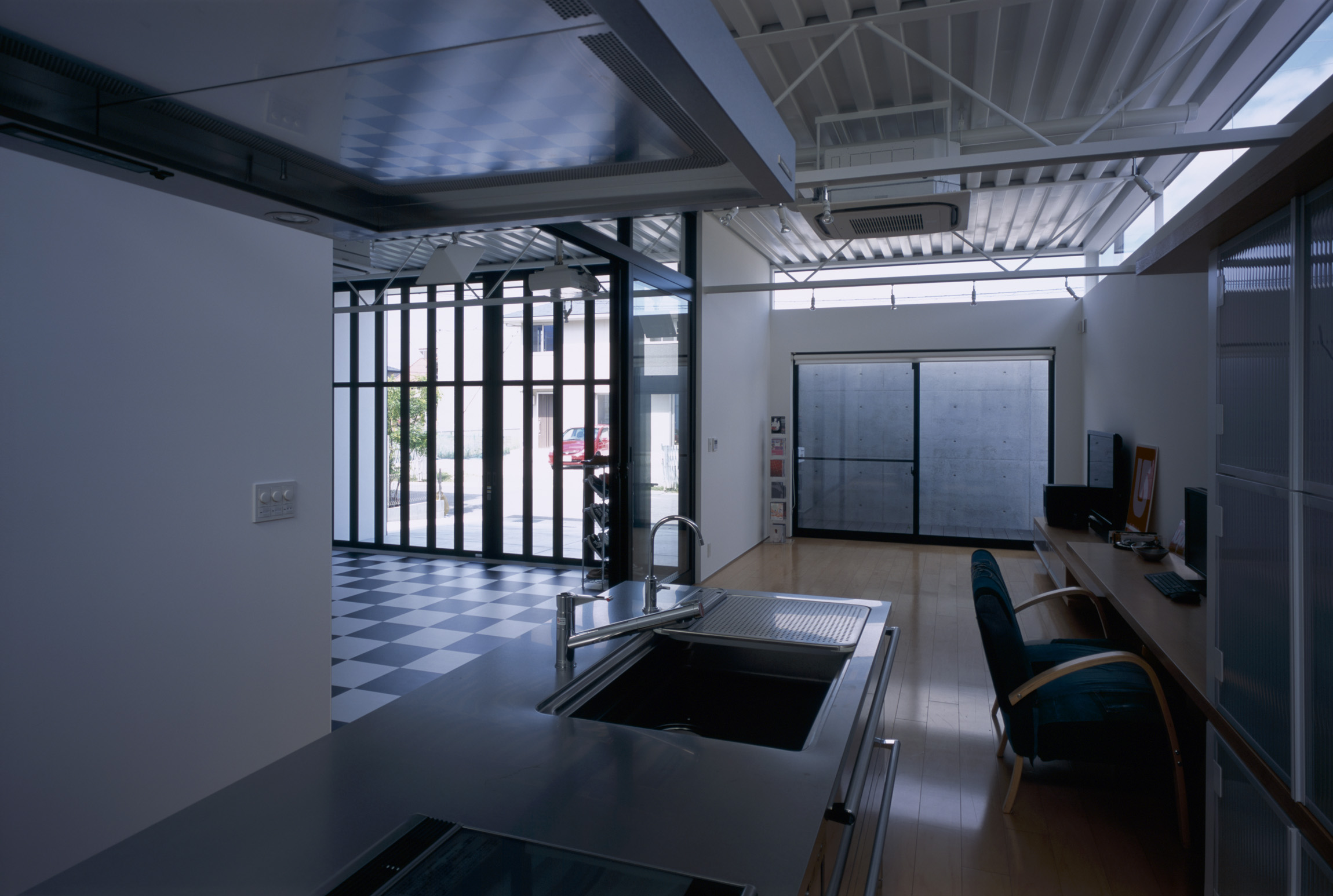 House-hT - Architizer