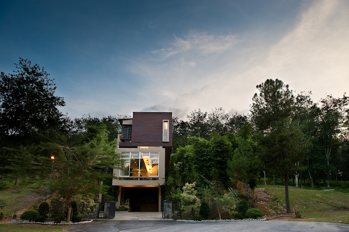 Ambi's House by DCA: Design Collective Architects, EDI: Essential ...