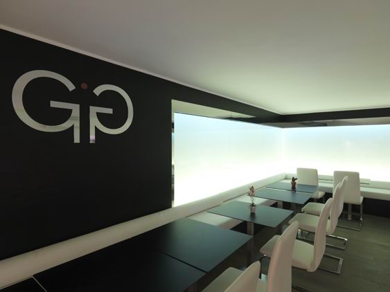 GIUSTO GUSTO bakery and cafe - Architizer